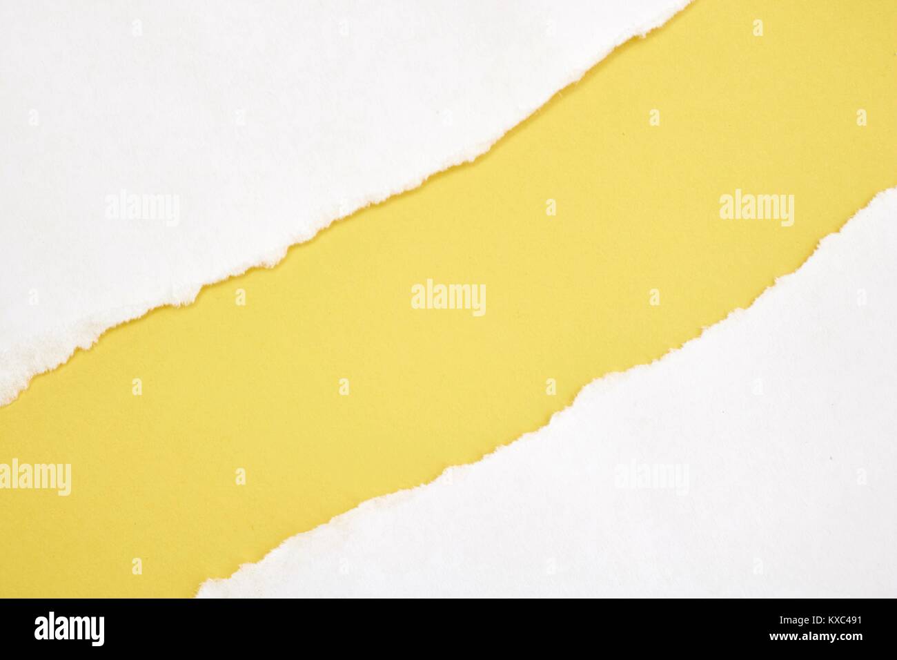 Old cracked newspaper hi-res stock photography and images - Alamy