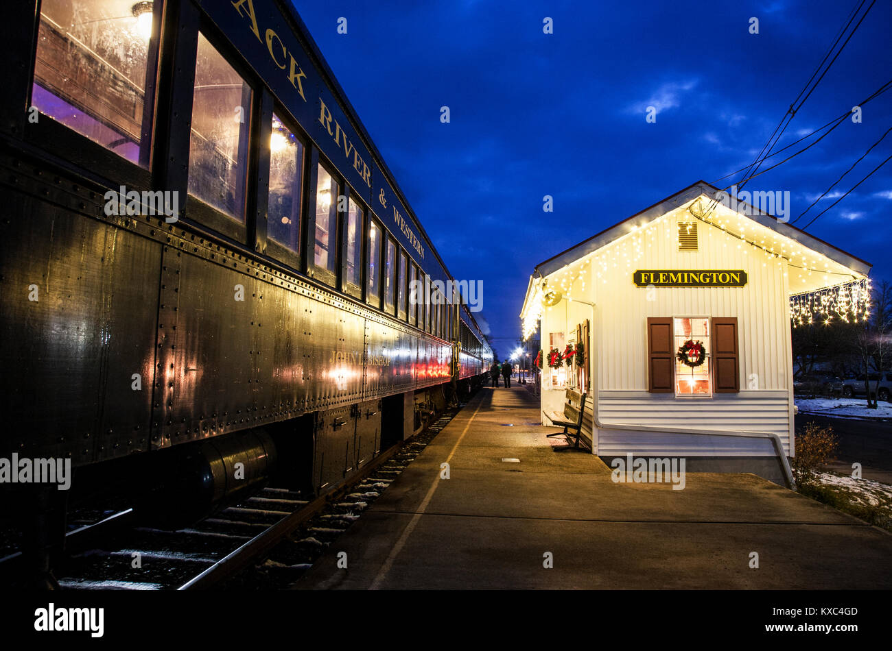 Polar express train hi-res stock photography and images - Alamy