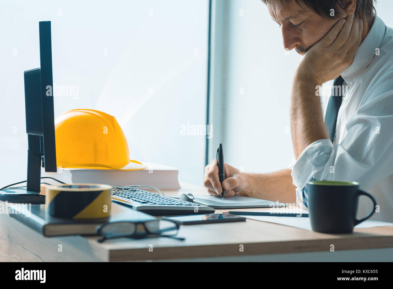 Professional working hi-res stock photography and images - Alamy