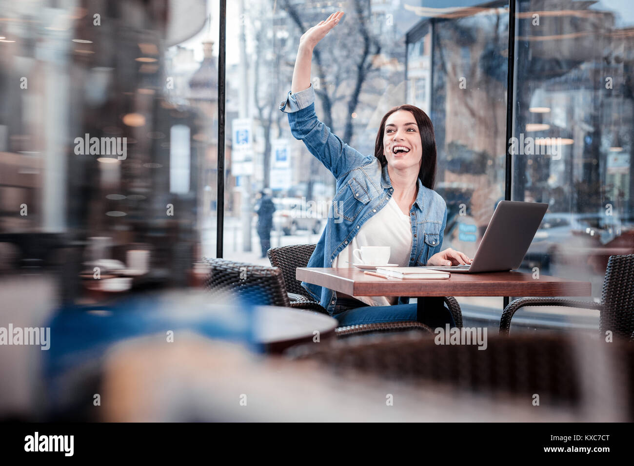 Waving with right hand hi-res stock photography and images - Alamy