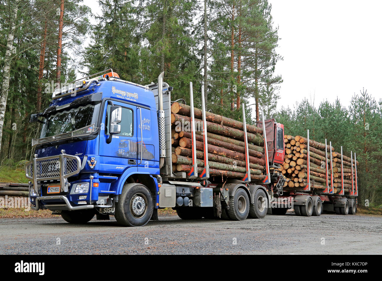 Harvesting rig hi-res stock photography and images - Alamy