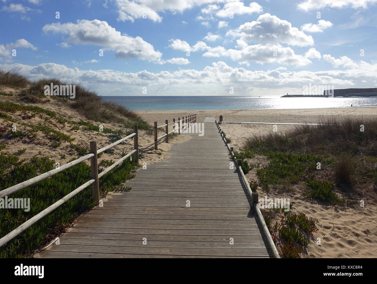Beautiful view beach wooden path hi-res stock photography and images ...