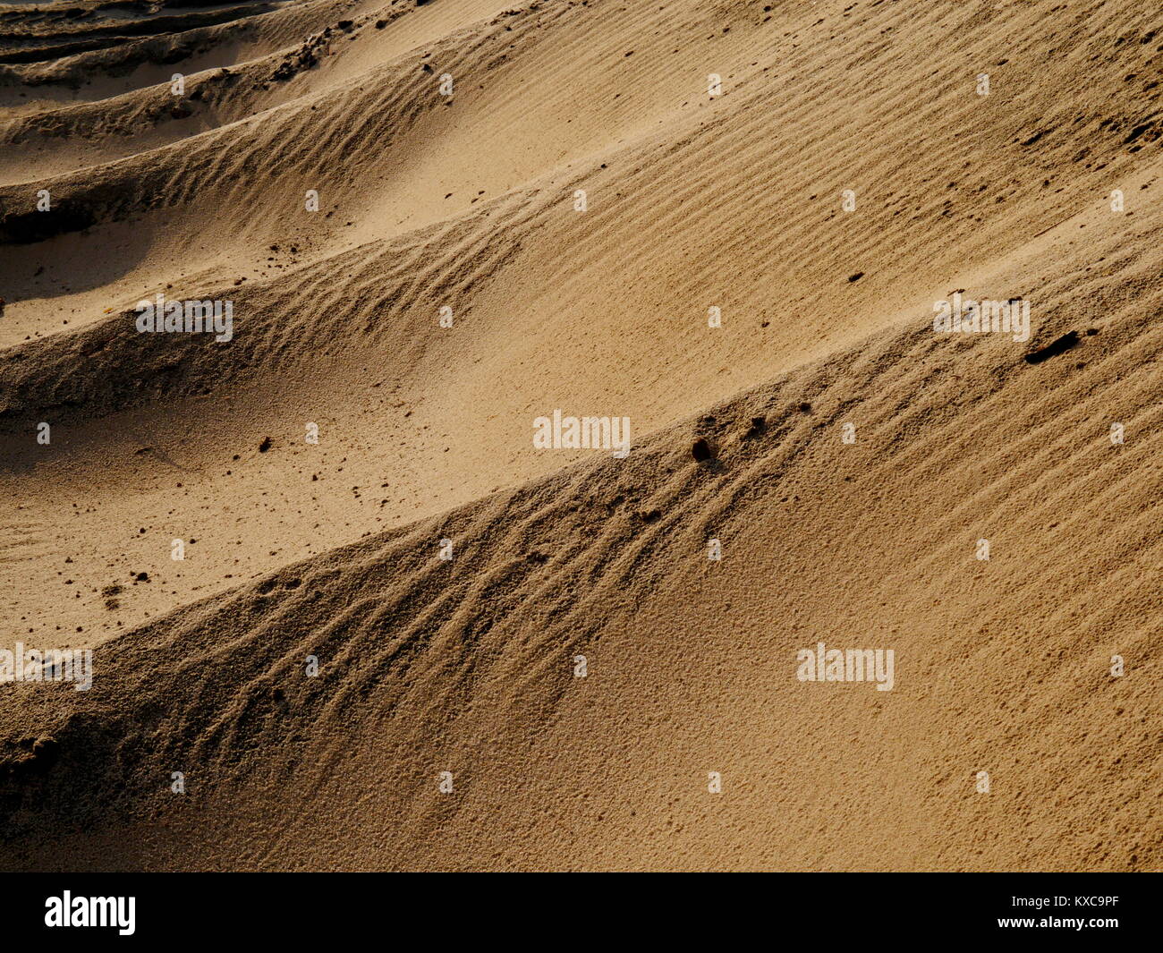 Desert sand hills hi-res stock photography and images - Alamy