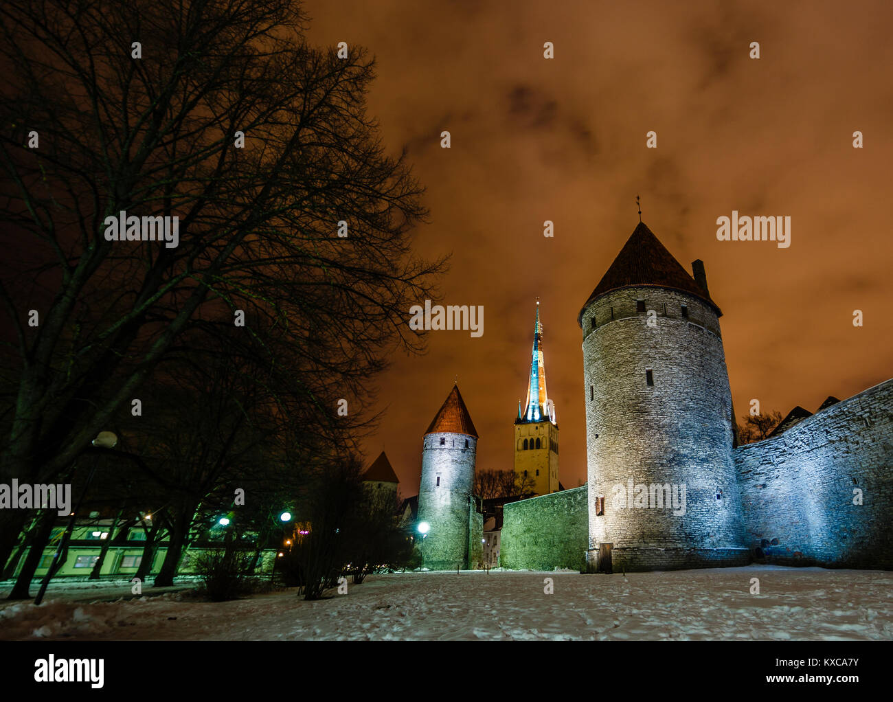 Toompea castle hi-res stock photography and images - Alamy