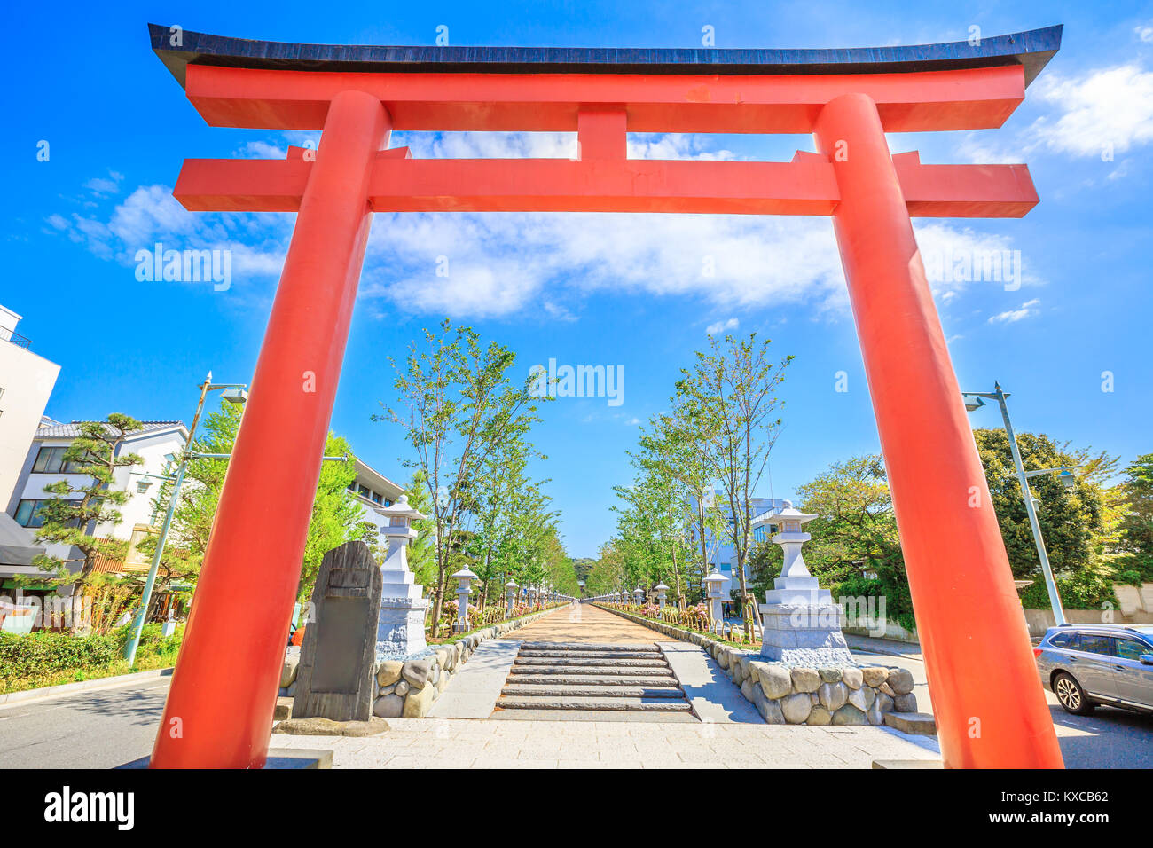 Giant red torii gate hi-res stock photography and images - Alamy