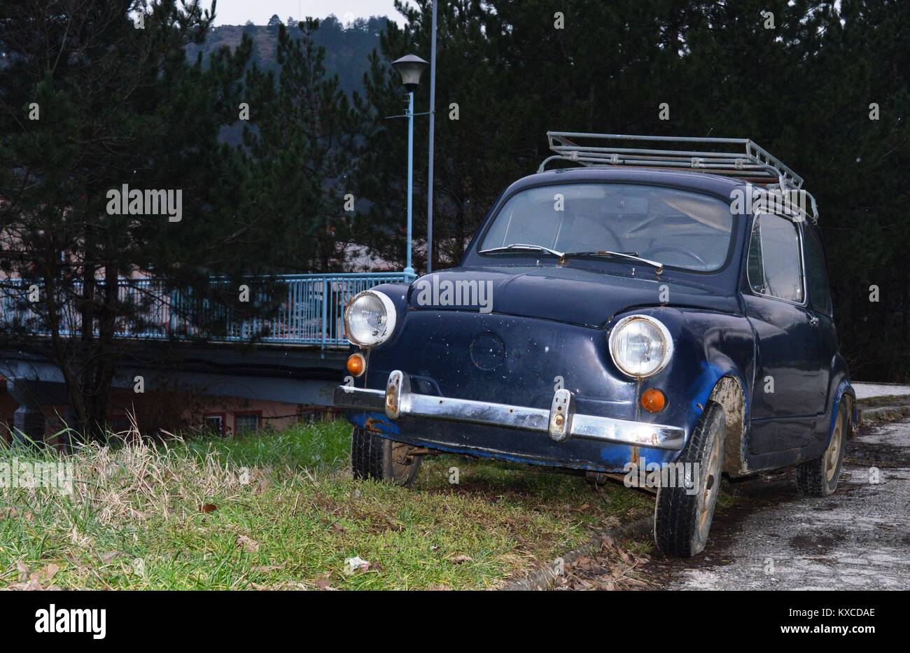 small blue car Stock Photo - Alamy