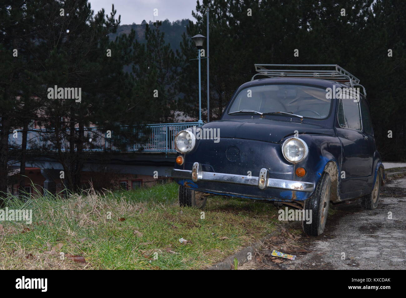small blue car Stock Photo - Alamy