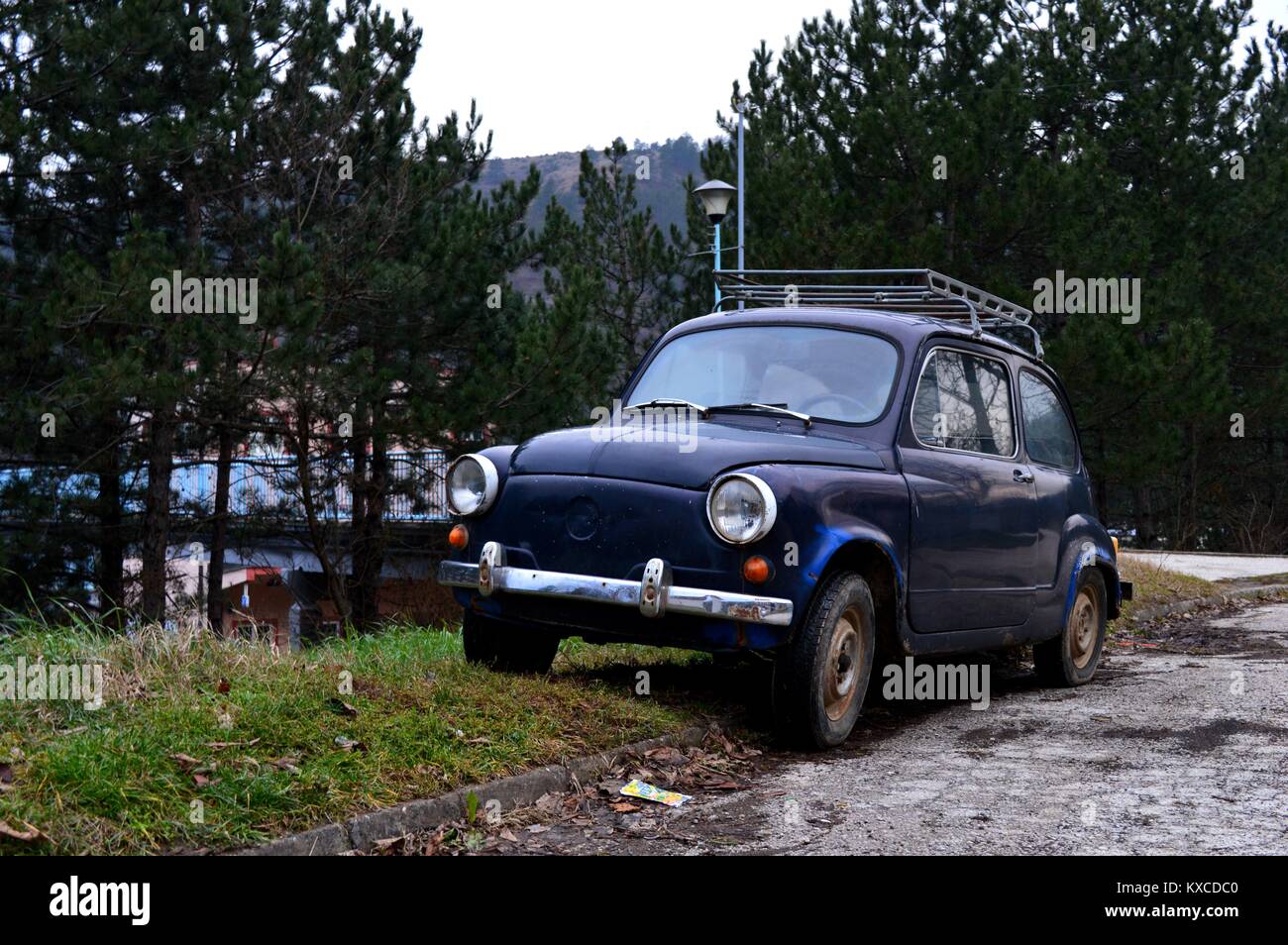 small blue car Stock Photo - Alamy
