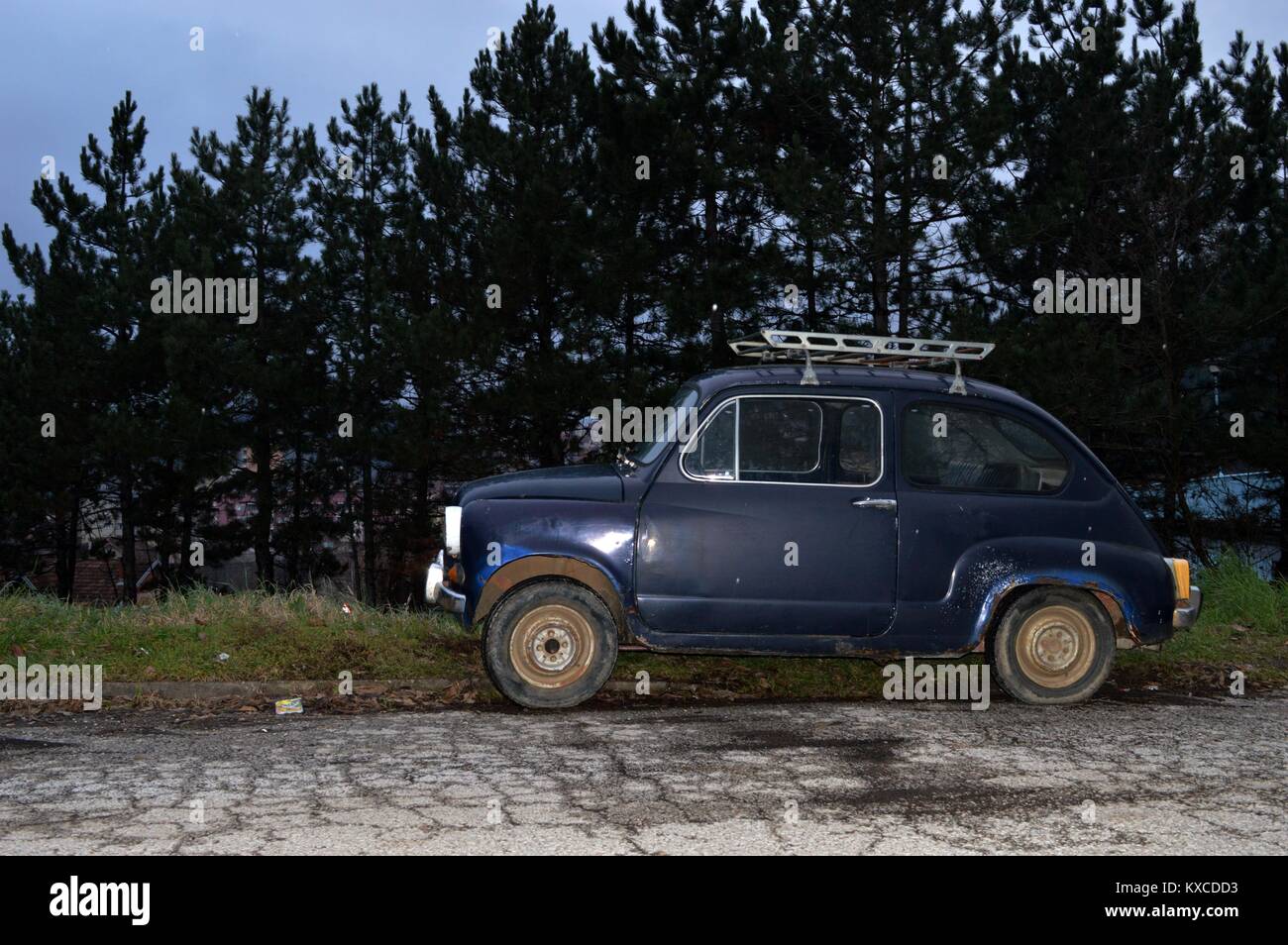 small blue car Stock Photo - Alamy