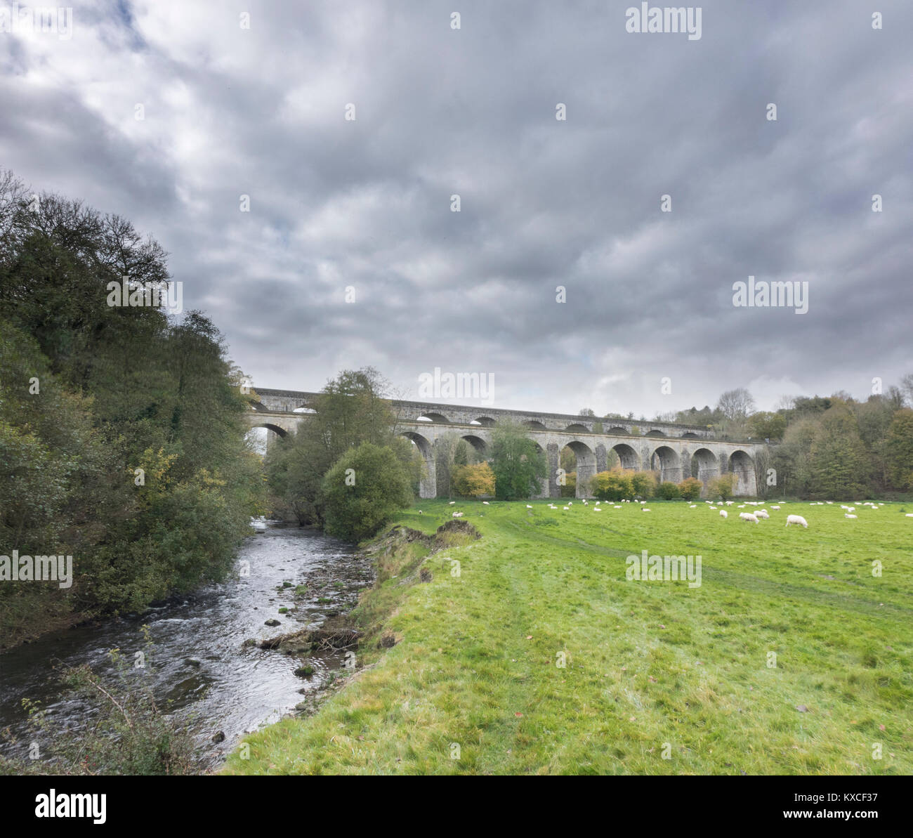 Chirk aqueduct hi-res stock photography and images - Alamy
