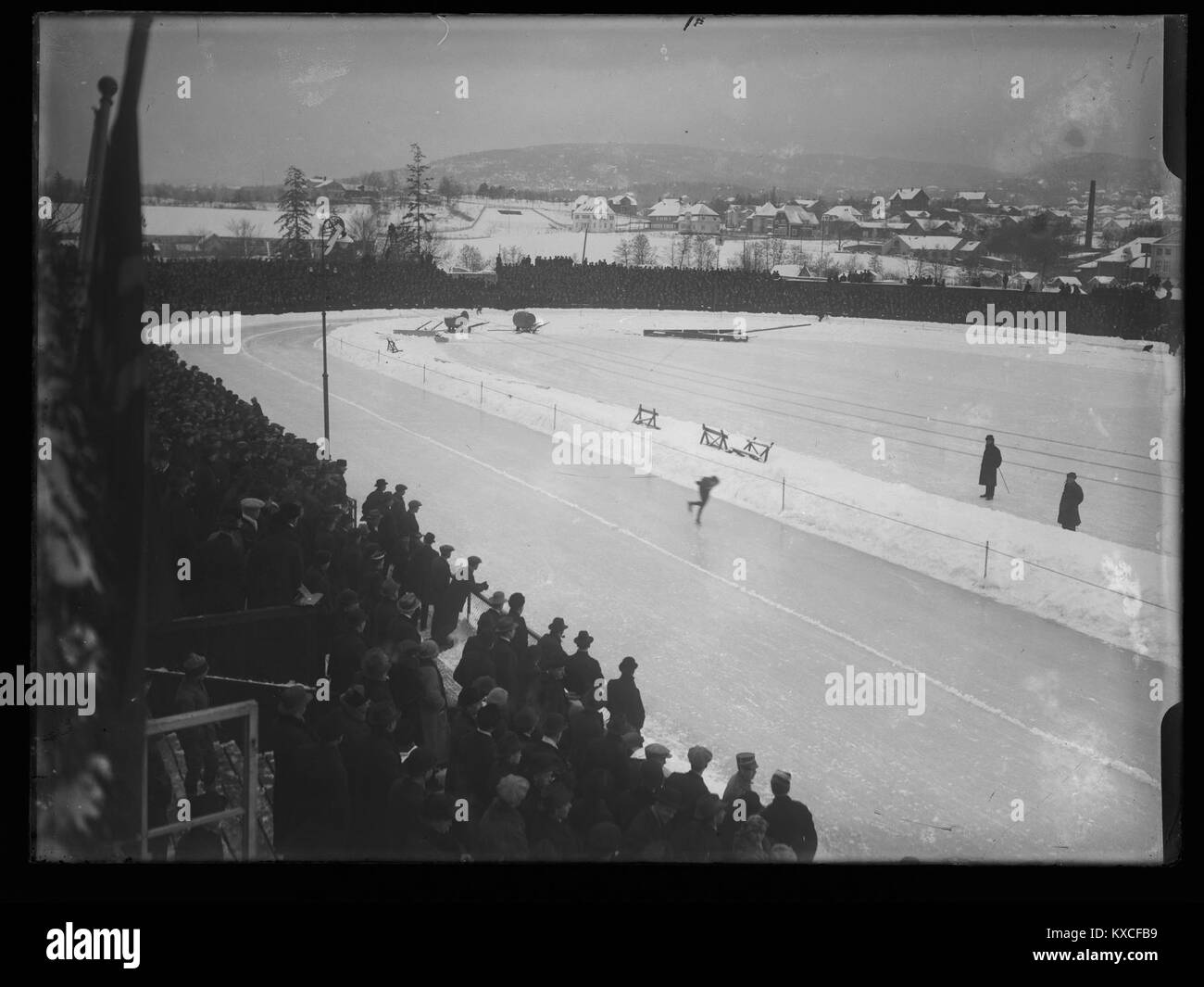 An image from the 1922 World Speed Skating Championship, showing a key ...