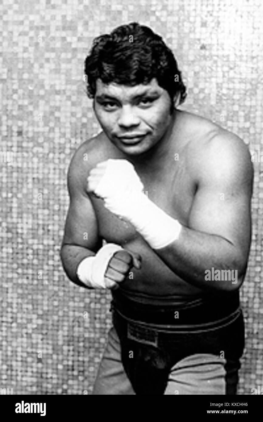 Víctor Galíndez (1948–1980) was an Argentine boxer who held the World ...