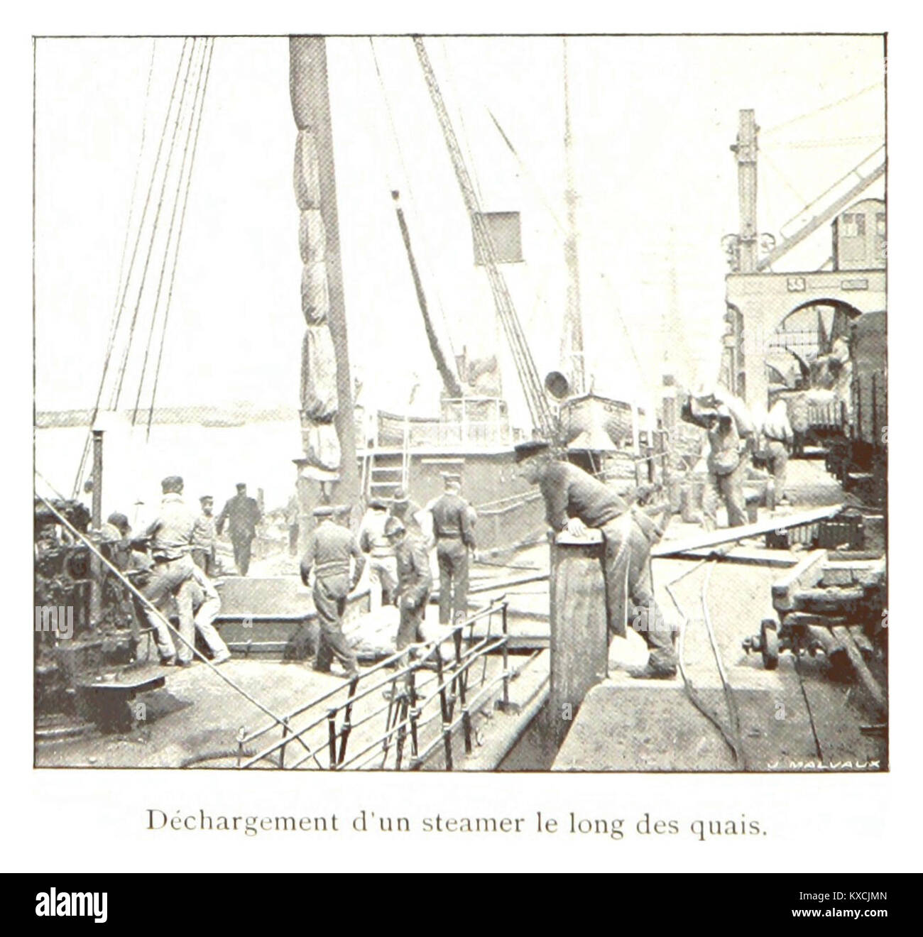 Unloading ship docks historical hi-res stock photography and images - Alamy