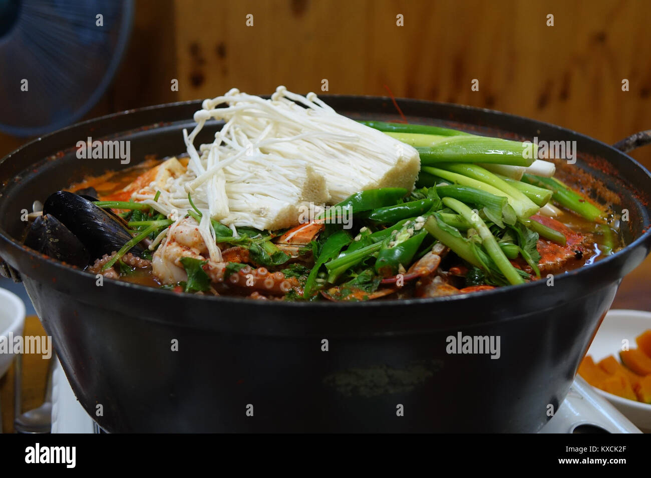 Pending update hi-res stock photography and images - Alamy
