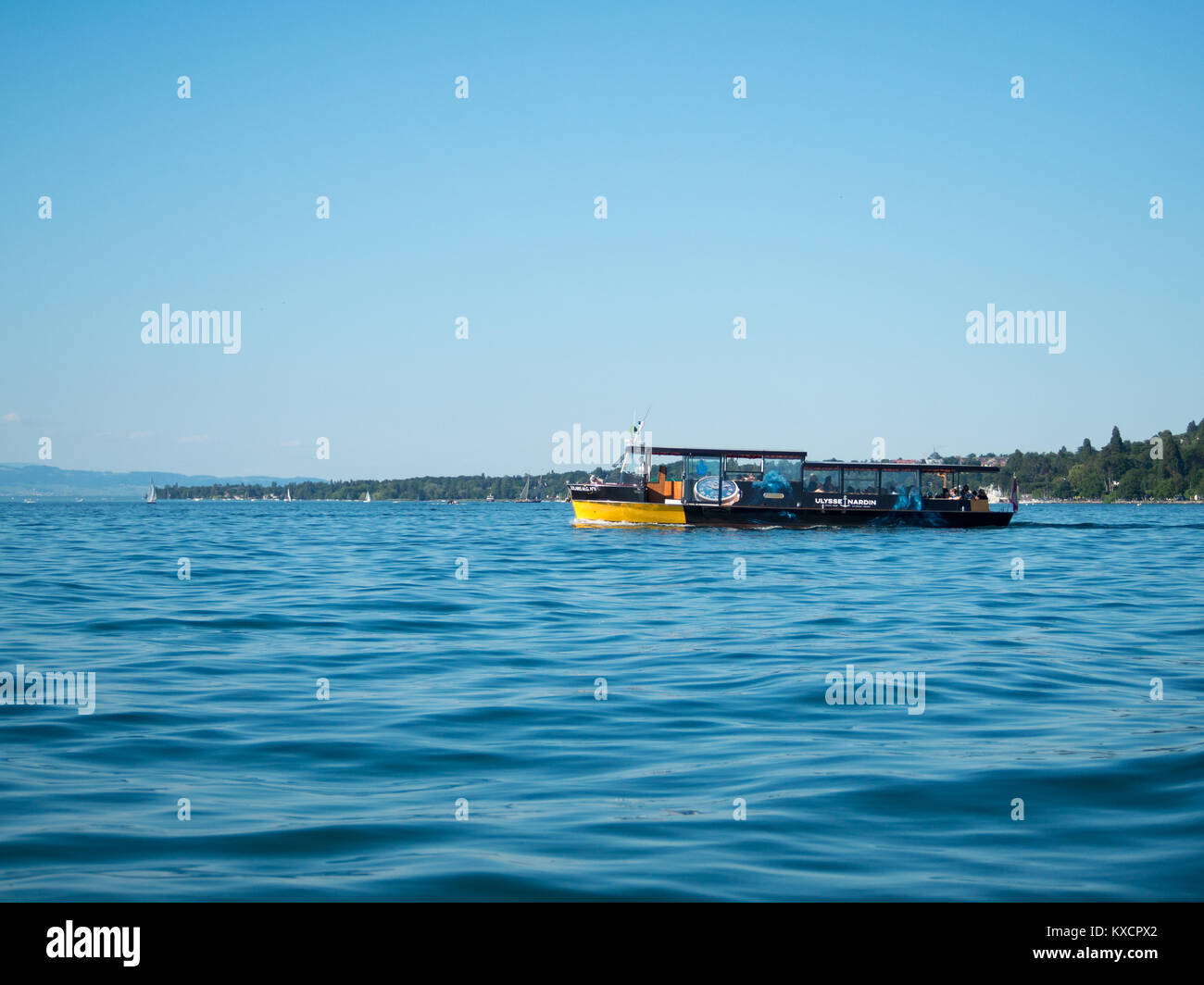 Boat lake leman geneva hi-res stock photography and images - Alamy