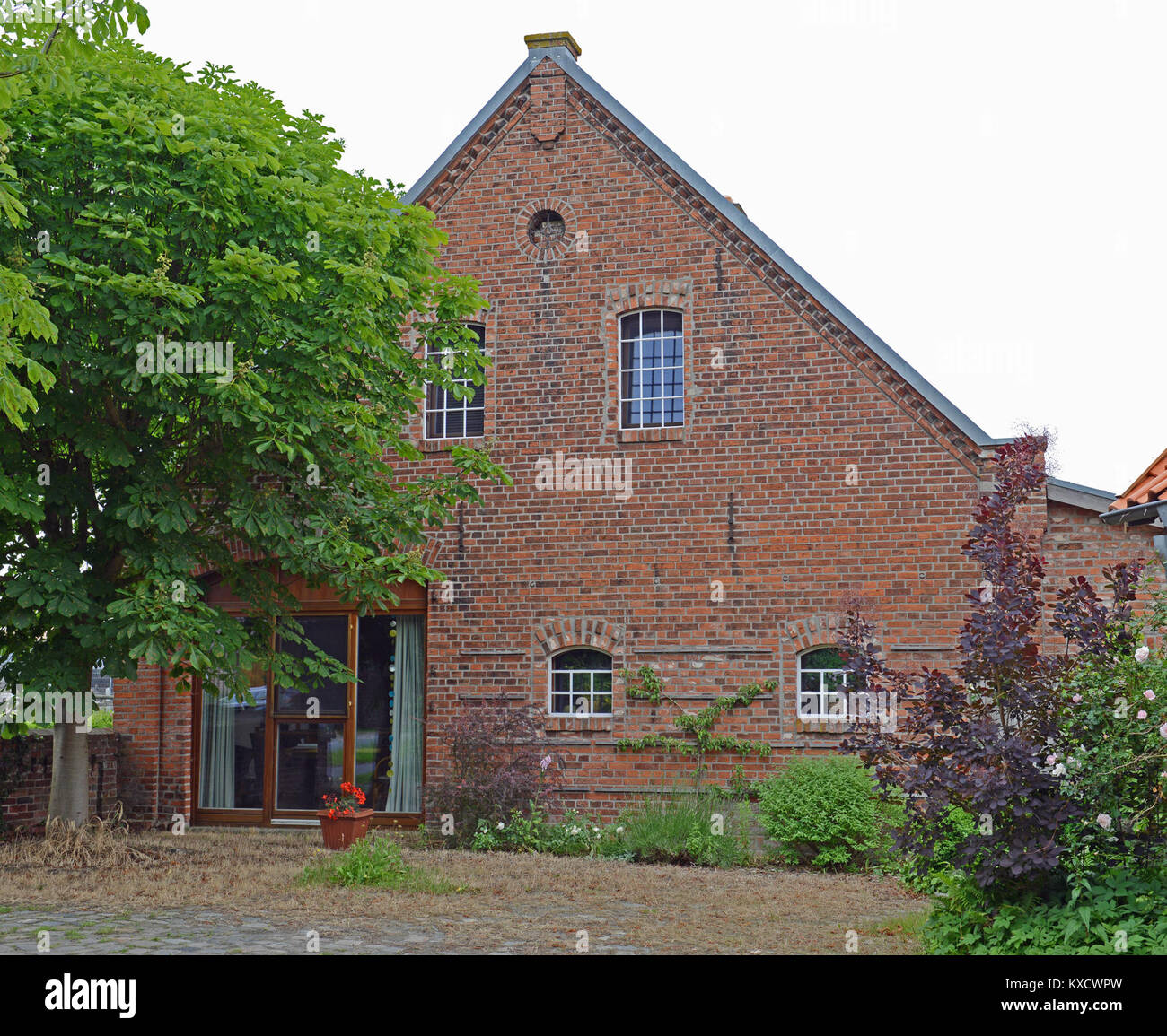 25104100039 Syke Gessel Syker Straße 19 Stock Photo Alamy