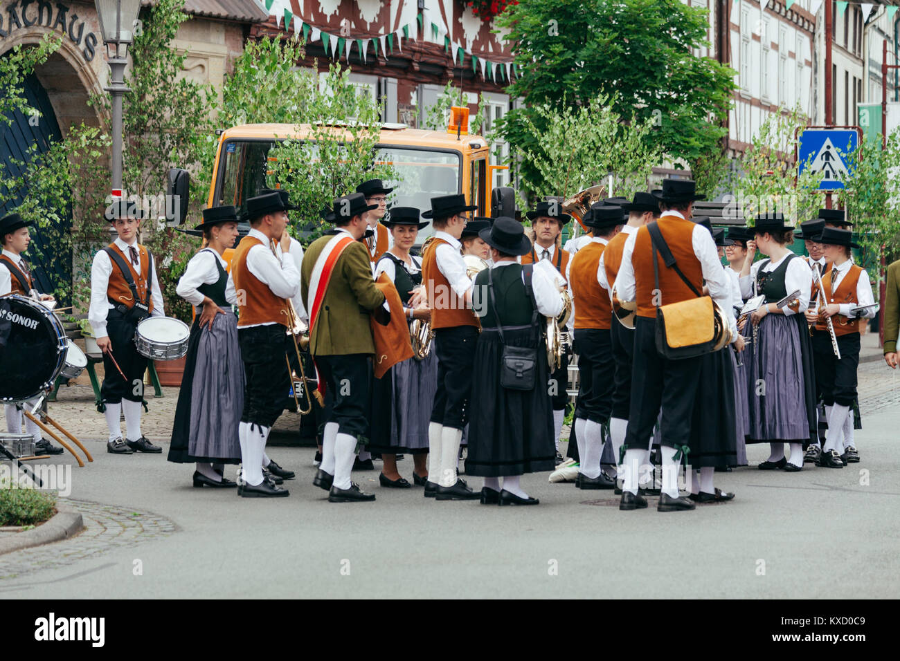 The Wanfrieder Vogelschießen, a traditional German bird shooting ...