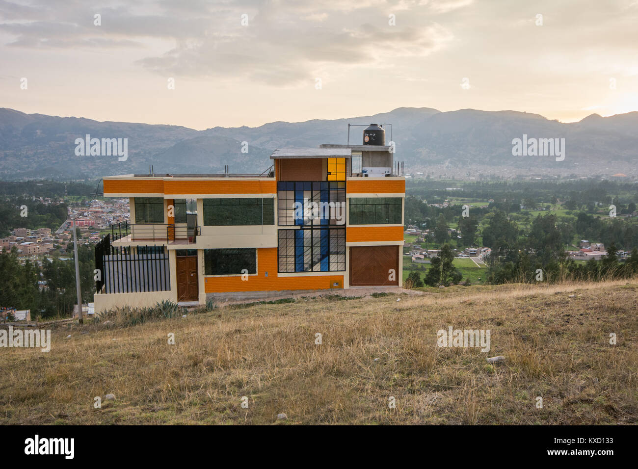 Modern Peruvian Housing Architecture in the Highlands overlooking ...