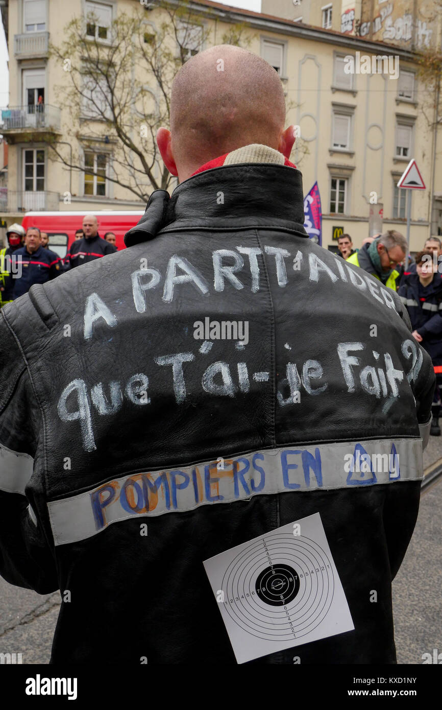 Angry firemen hi-res stock photography and images - Alamy