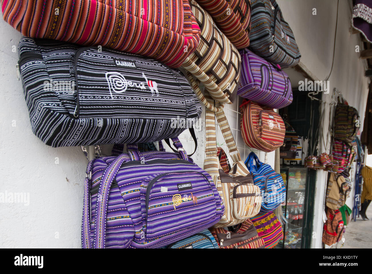 Promperu logo hi-res stock photography and images - Alamy