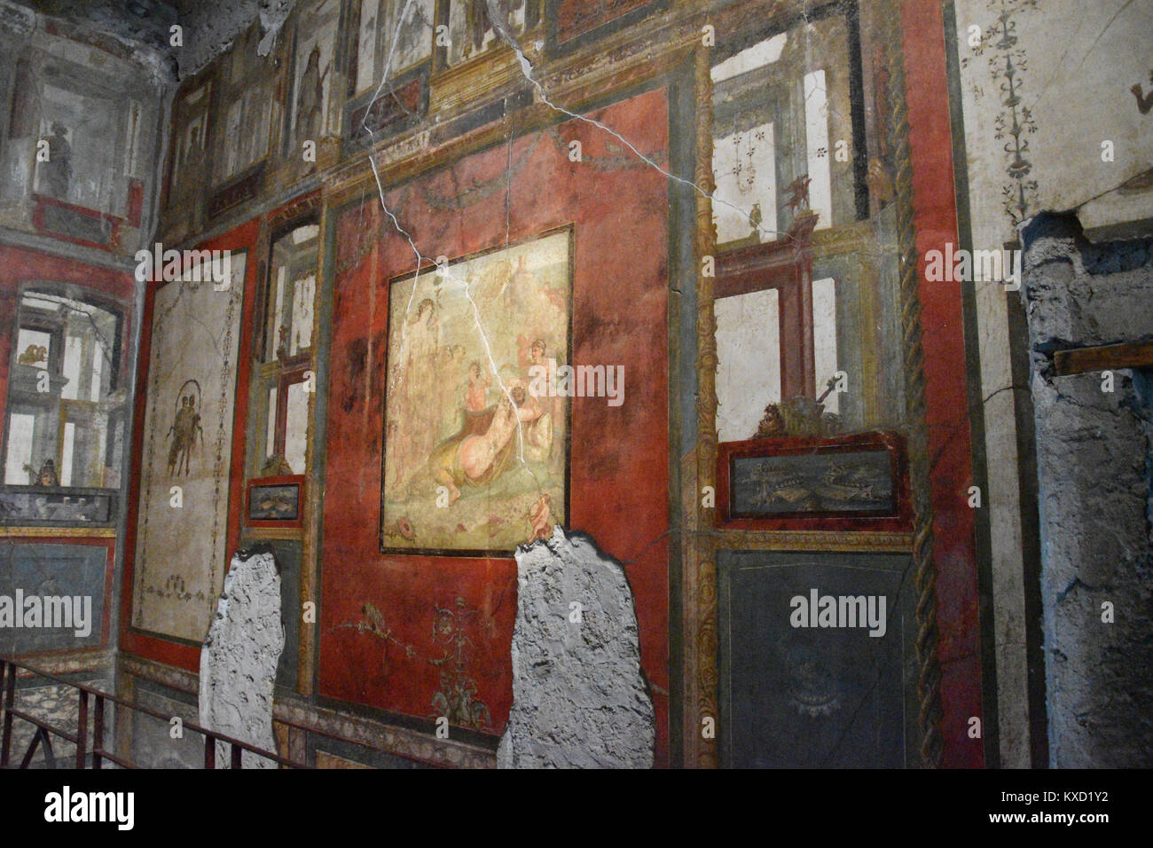 House of vettii pompeii hi-res stock photography and images - Alamy
