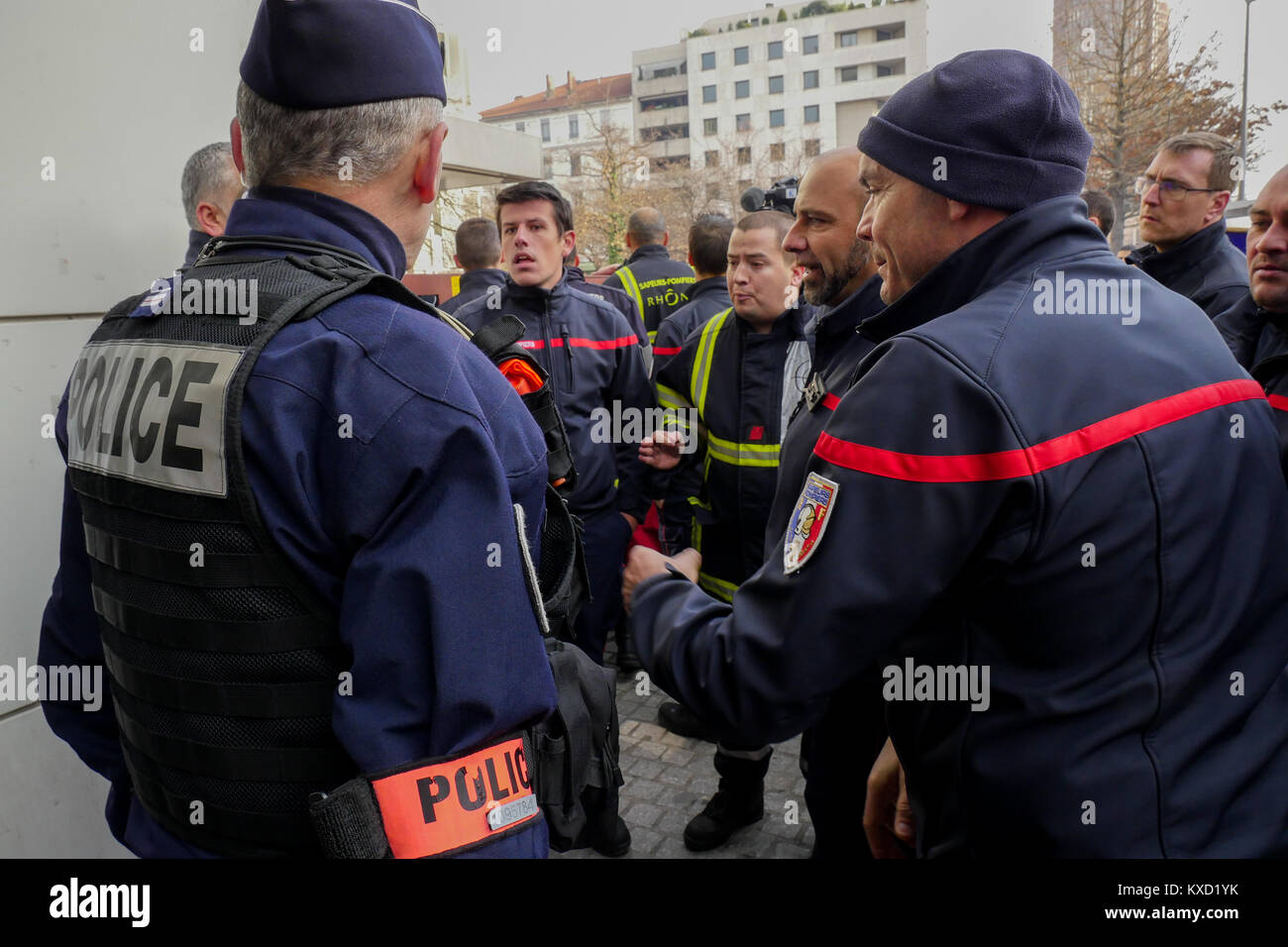 Angry firemen hi-res stock photography and images - Alamy