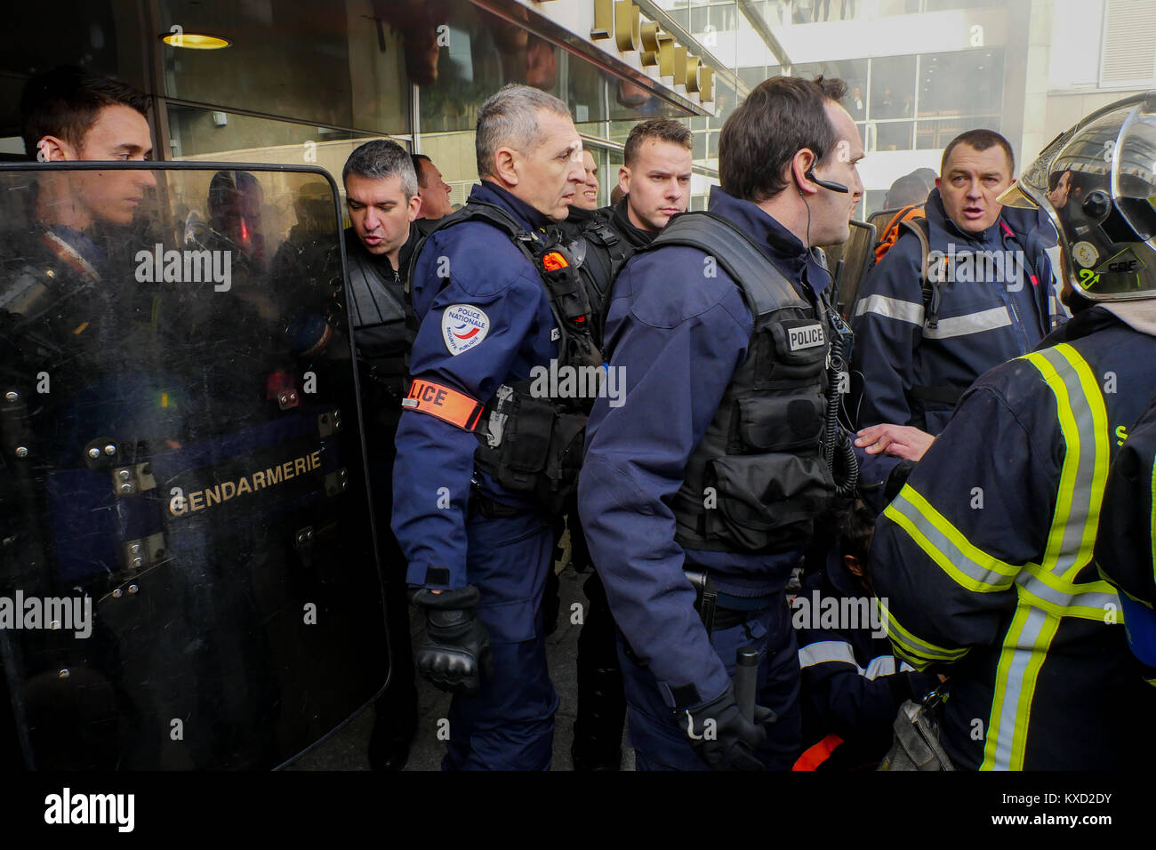 Firemen protest violences to them and lax justice, Lyon, France Stock ...