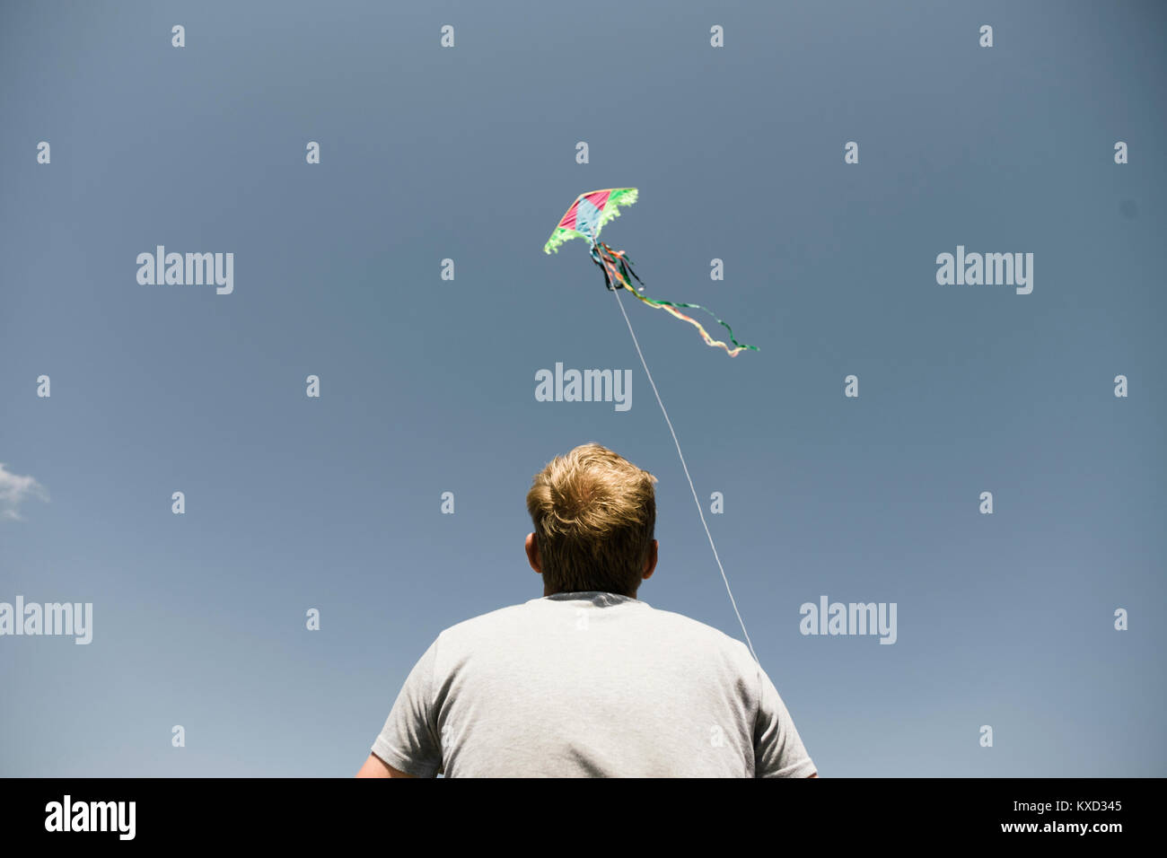 Flying kite hi-res stock photography and images - Alamy