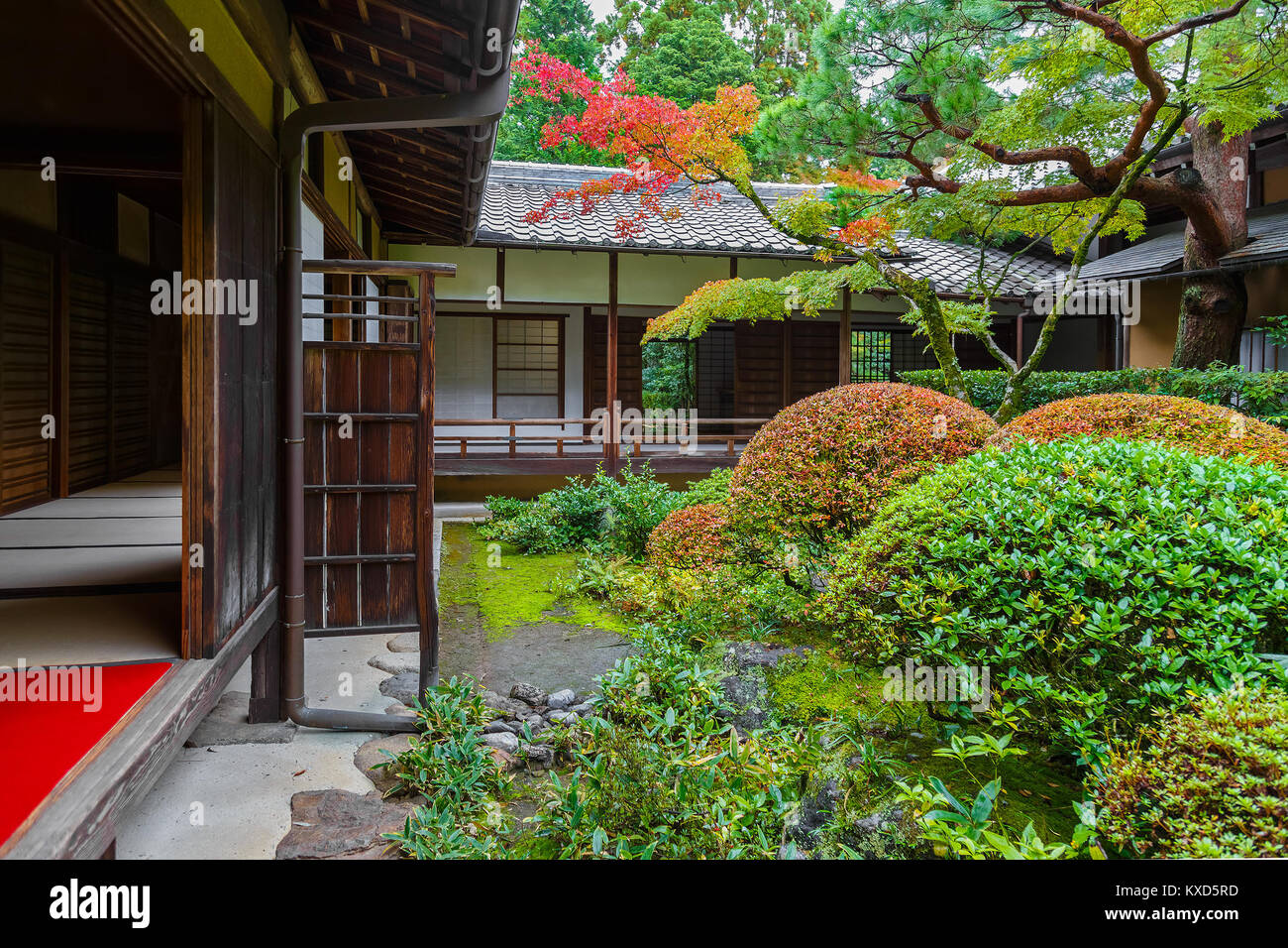 Koto-in Temple in Kyoto, Japan KYOTO, JAPAN - OCTOBER 22: Koto-in ...