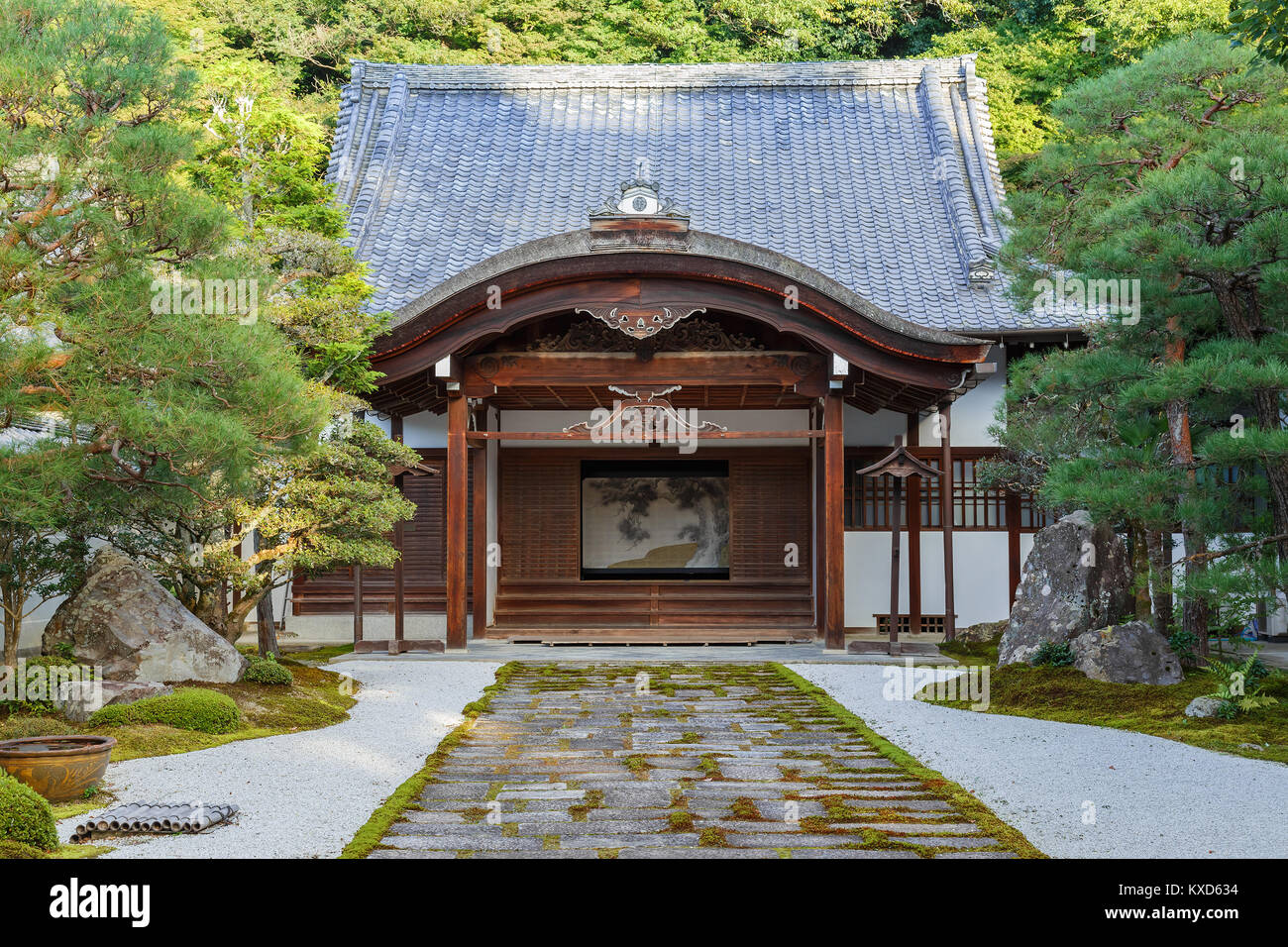 Nanzen-ji Temple in Kyoto, Japan KYOTO, JAPAN - OCTOBER 23: Nanzen-ji ...
