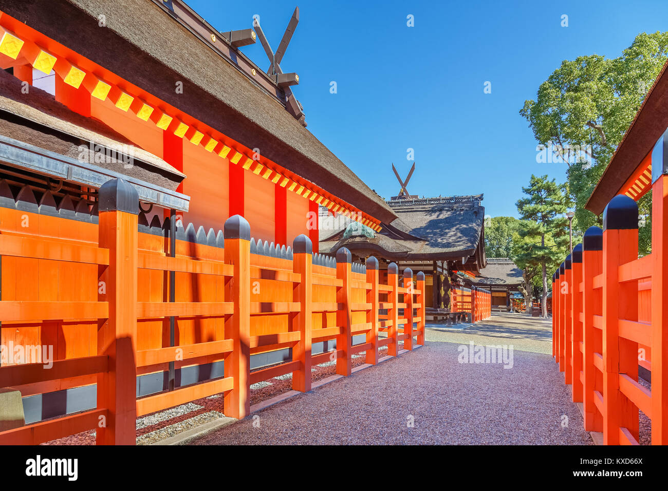 Sumiyoshi Grand Shrine (Sumiyoshi-taisha) in Osaka OSAKA, JAPAN ...