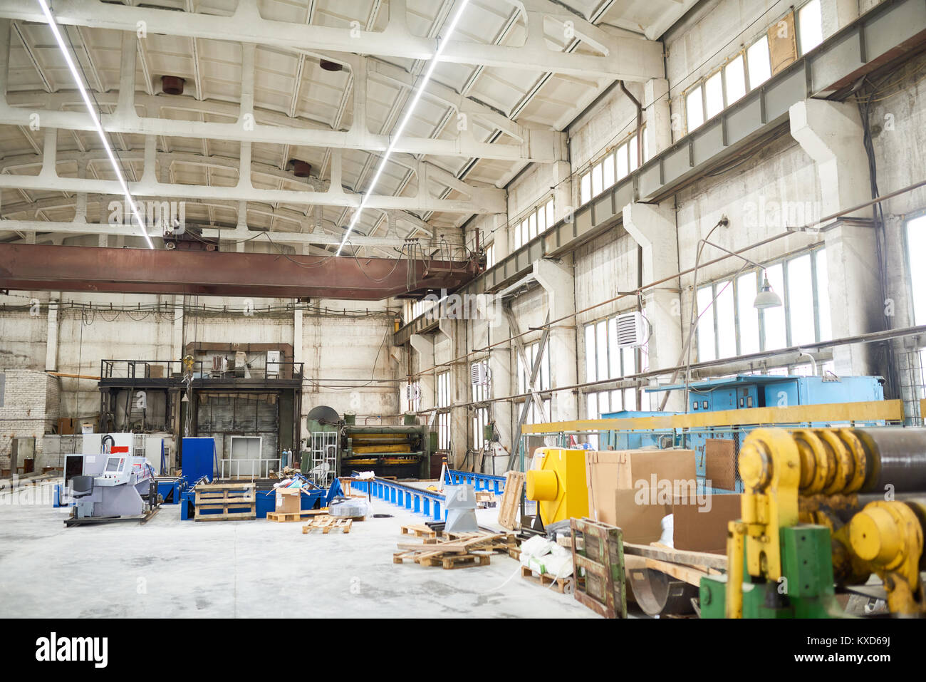 Machines Workshop at Plant Stock Photo - Alamy