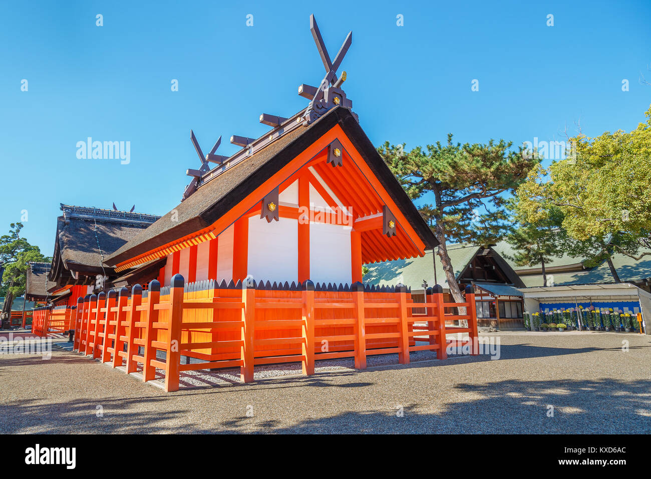 Sumiyoshi Grand Shrine (Sumiyoshi-taisha) in Osaka OSAKA, JAPAN ...