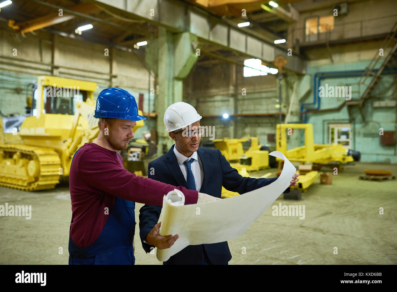 Heavy discussion hi-res stock photography and images - Alamy