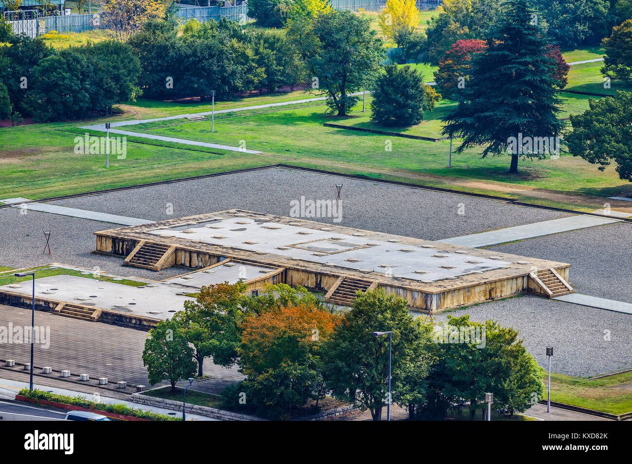 Naniwa palace hi-res stock photography and images - Alamy