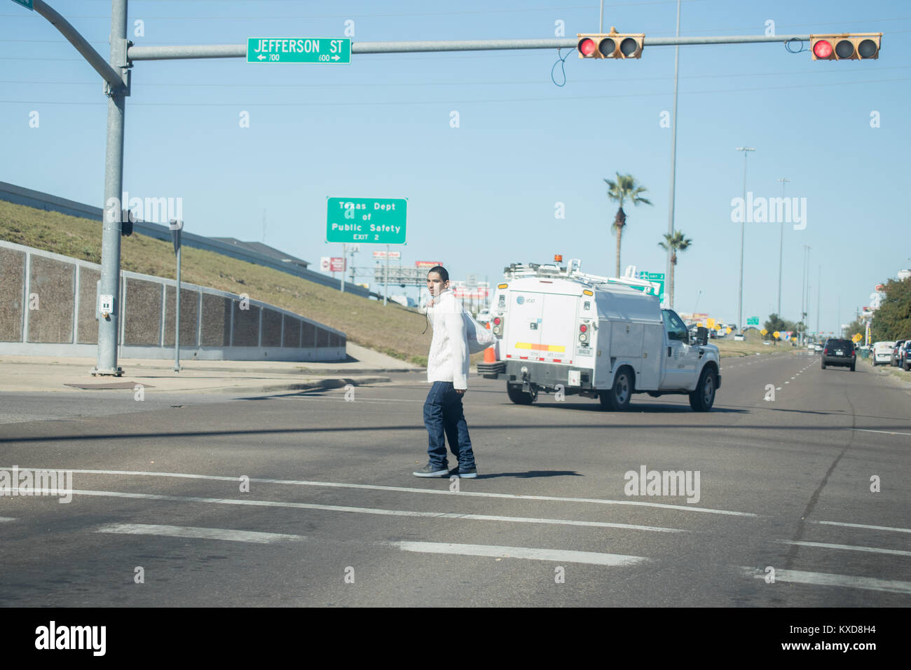 Laredo border crossing hi-res stock photography and images - Alamy