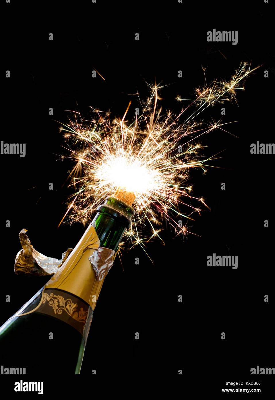 Champagne cork popping hi-res stock photography and images - Alamy
