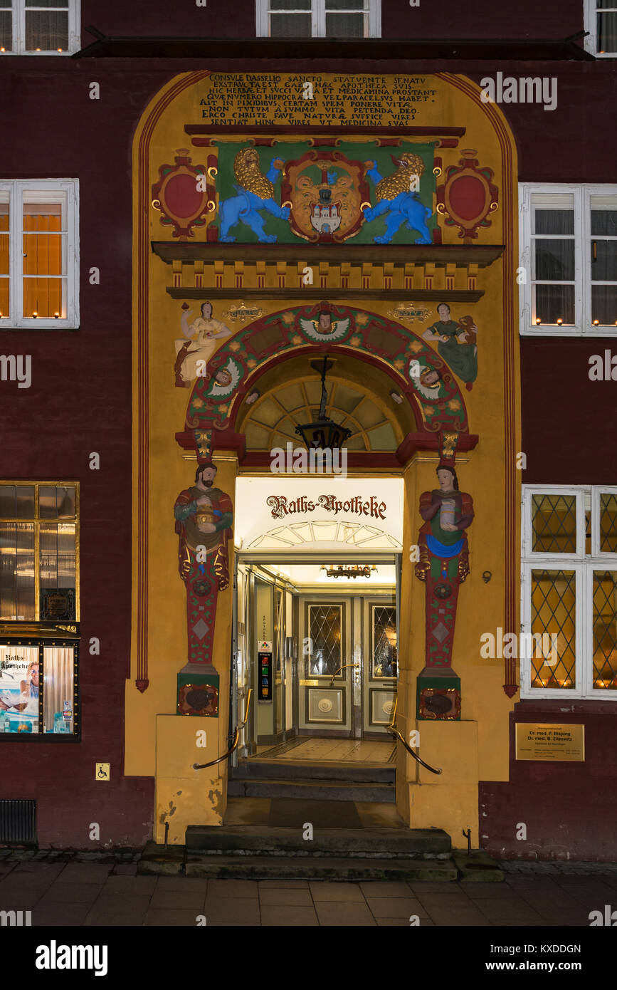 Renaissance-Portal of the Alte Raths-Apotheke in the evening light ...
