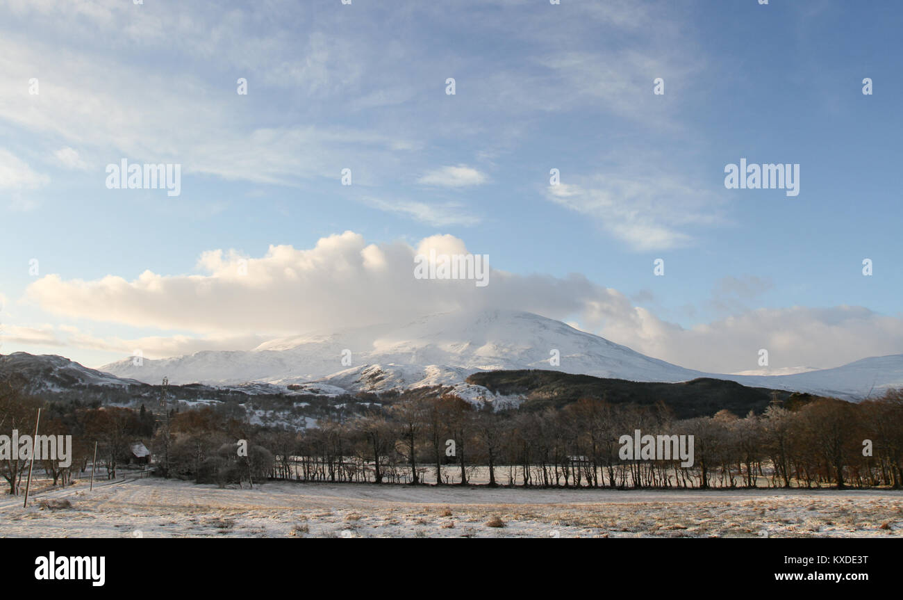 A winter landscape view of the dramatic mountains at Kinloch Rannoch ...