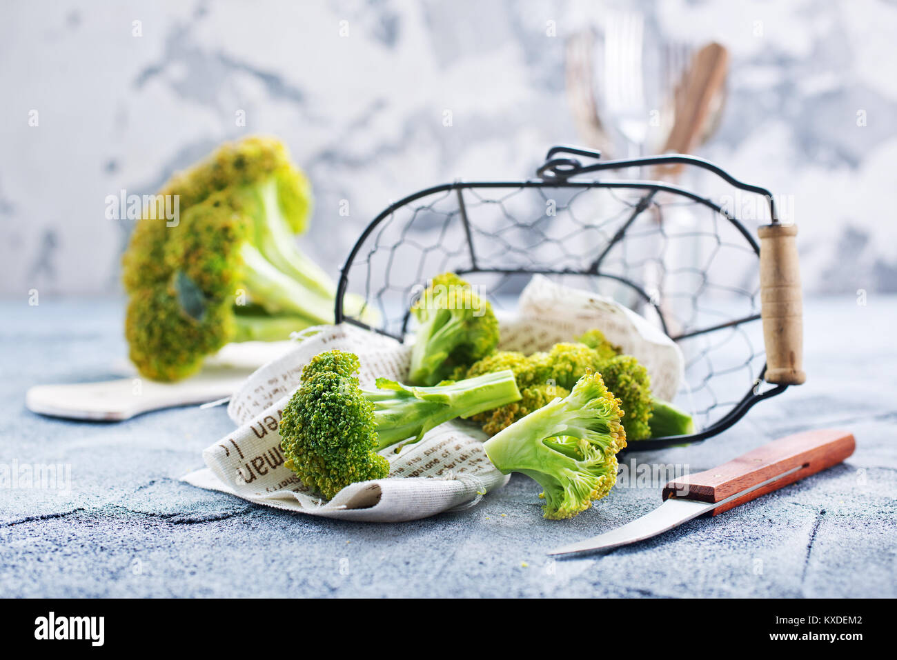 broccoli on a table, fresh broccoli, stock photo Stock Photo - Alamy