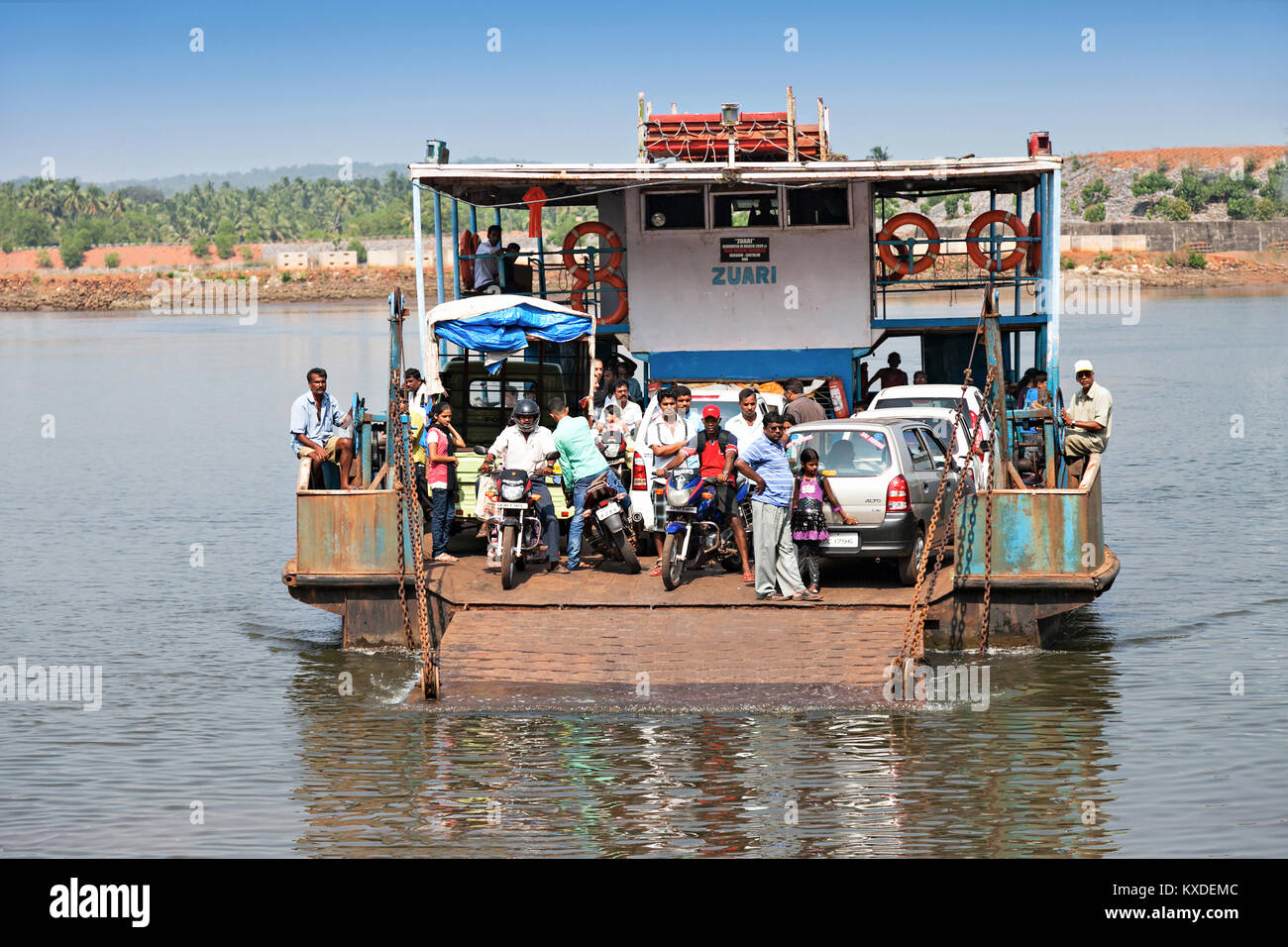 India calcutta bank hi-res stock photography and images - Alamy