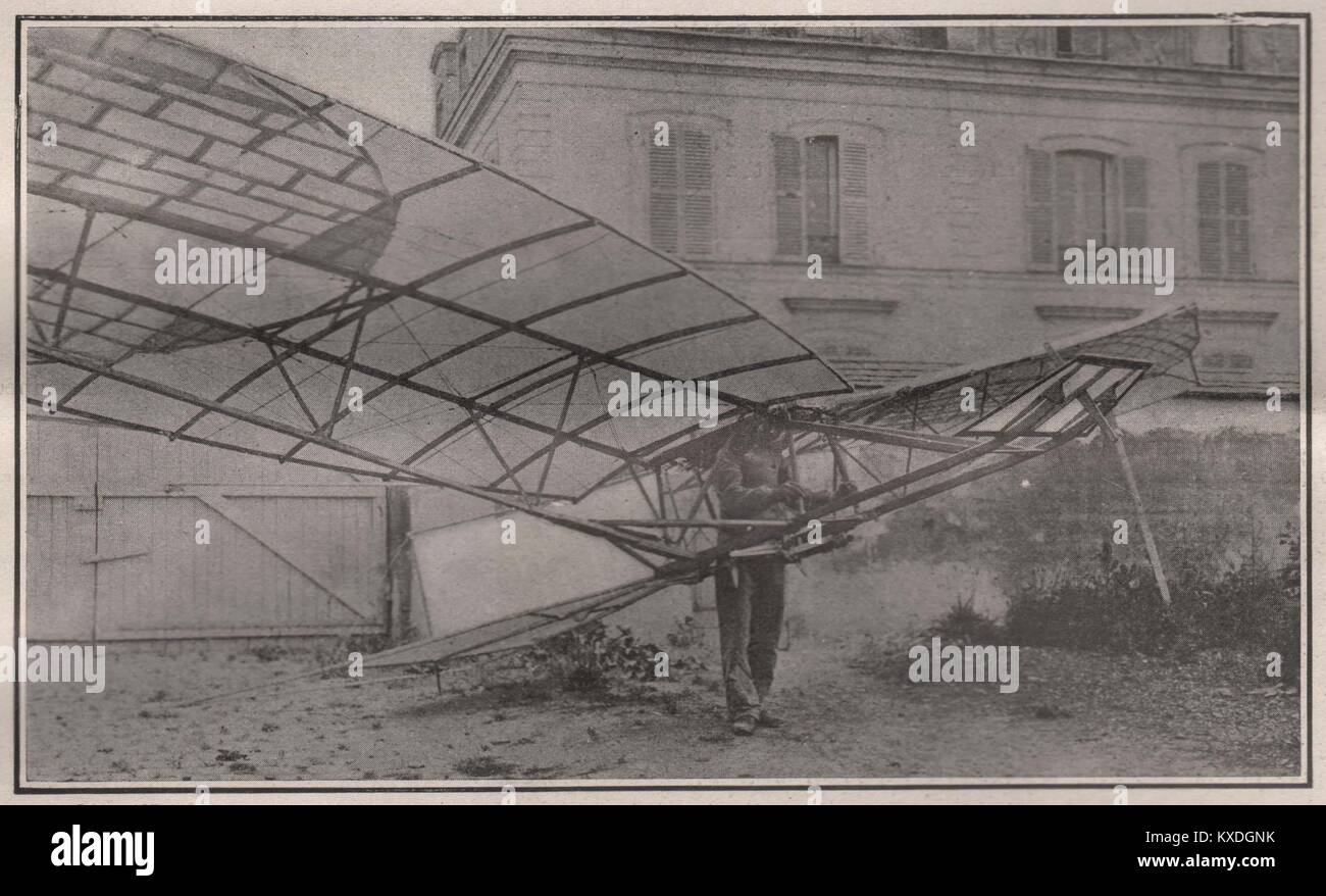 Flapping wing machine hi-res stock photography and images - Alamy