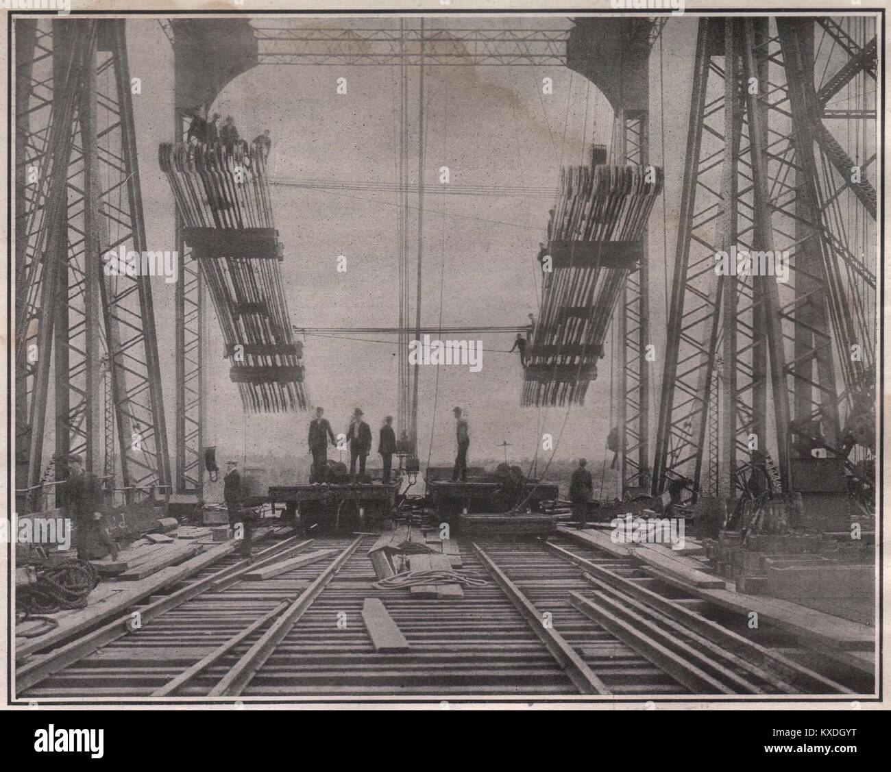 Raising two complete Panels of upper Chord Eyebars, Weighing 140 Tons ...