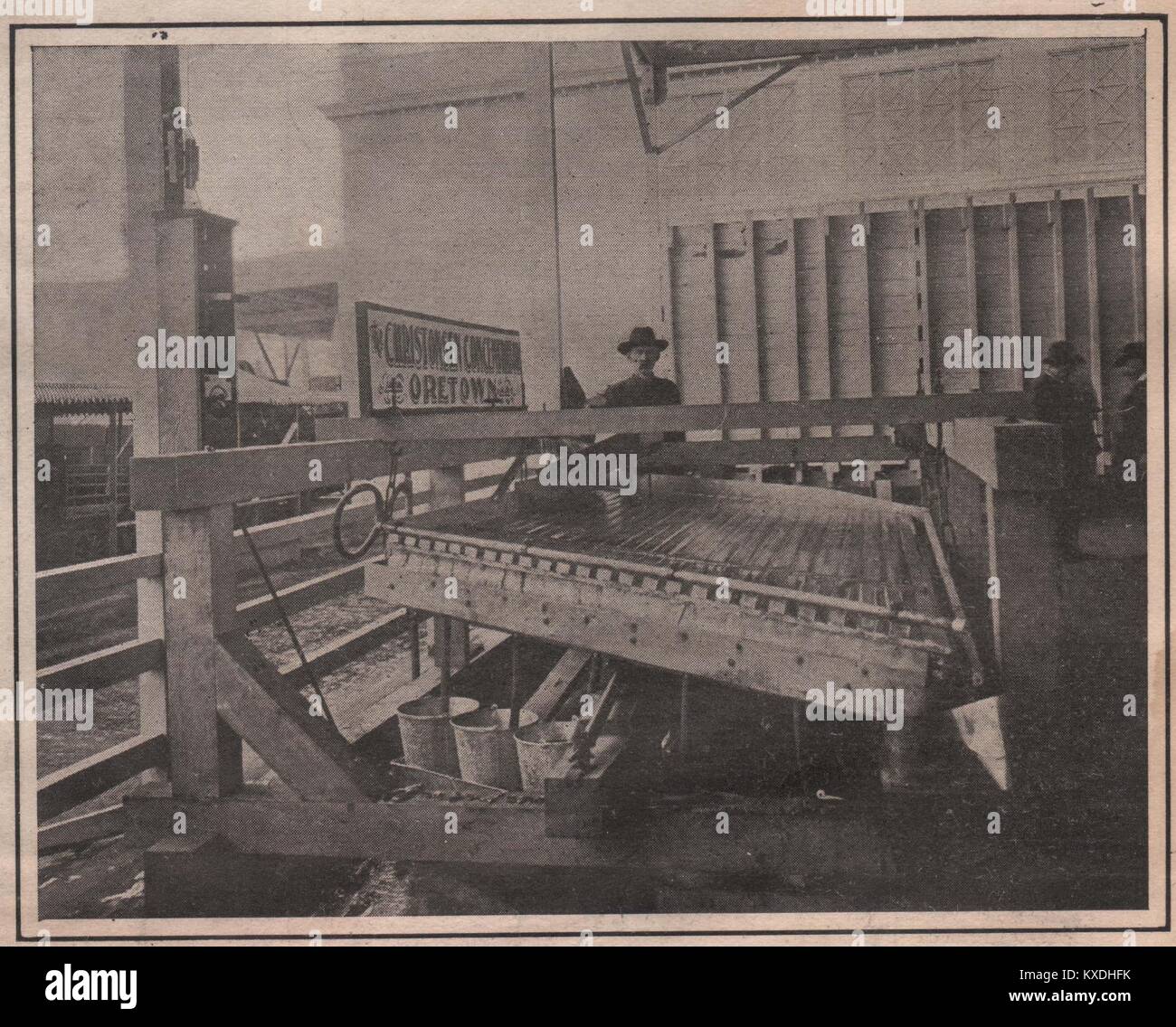 Concentrator in use for Extracting Gold from Black Sand Stock Photo - Alamy