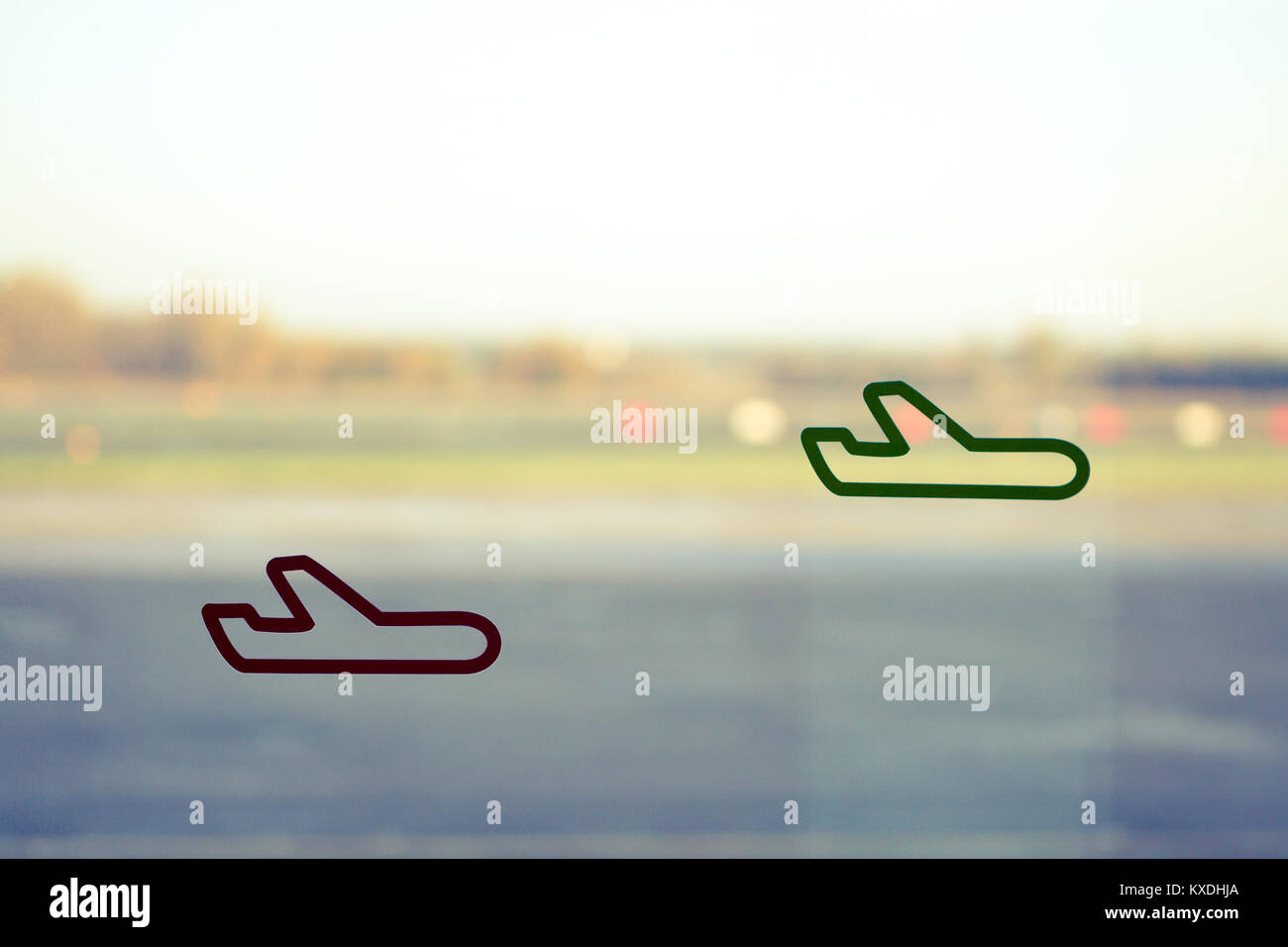 Airplane symbol hi-res stock photography and images - Alamy