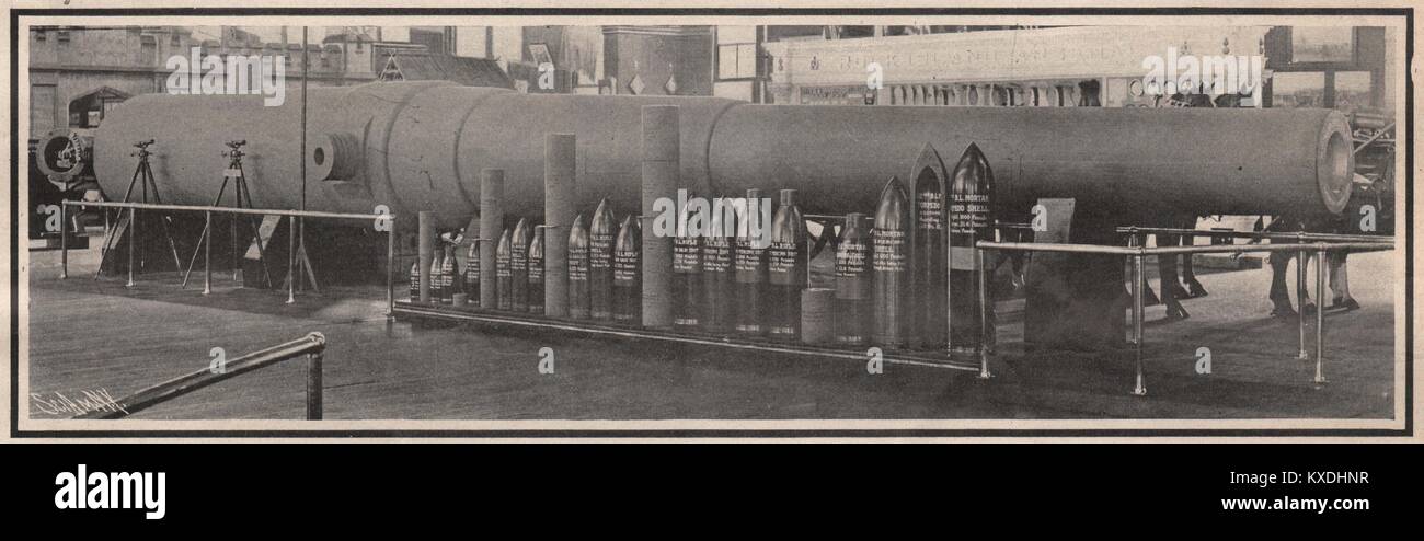 16 inch gun hi-res stock photography and images - Alamy