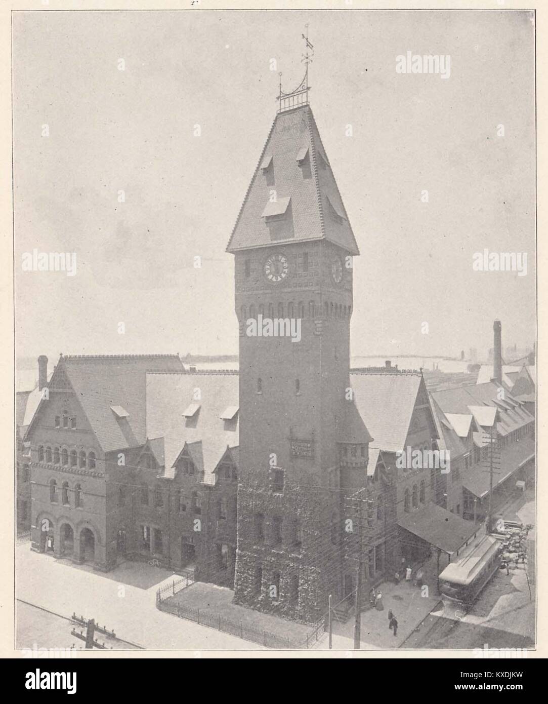 Michigan Central Railway station, Detroit, Mich Stock Photo - Alamy