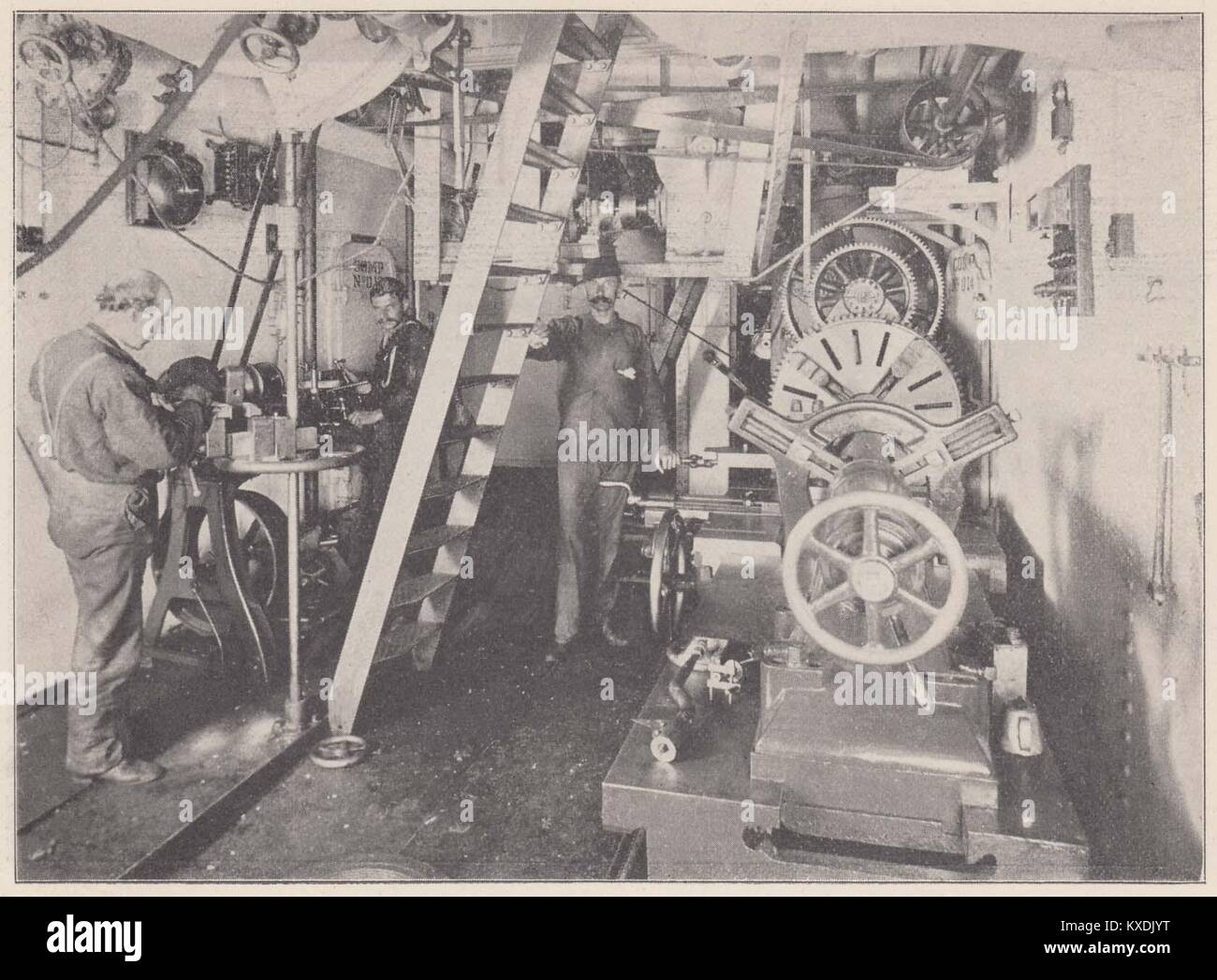 American war machine hi-res stock photography and images - Alamy