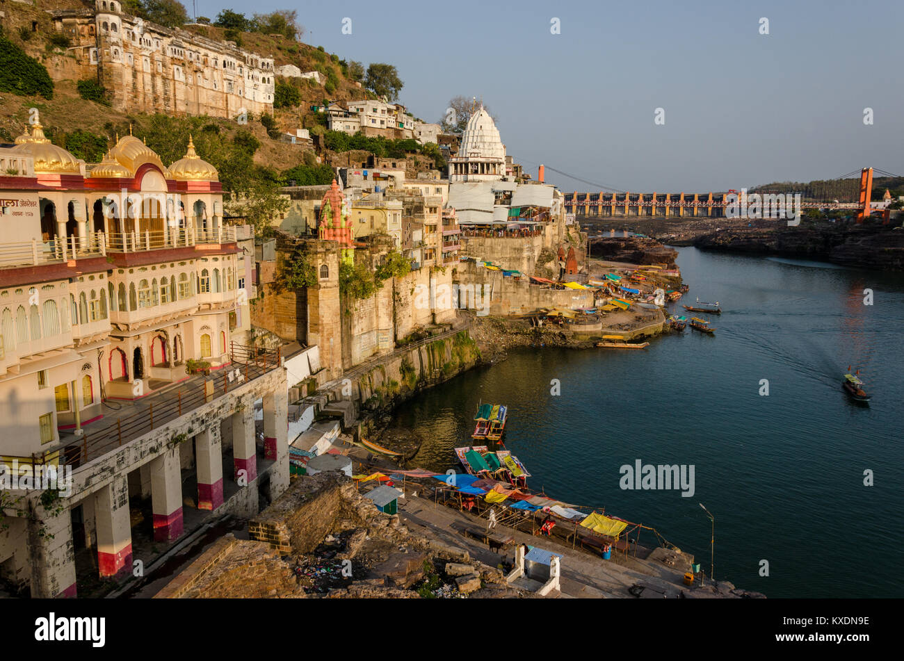 Pilgrims in Omkareshwar, Madhya Pradesh, India Stock Photo - Alamy Pilgrims in Omkareshwar, Madhya Pradesh, India Stock Photo - Alamy
