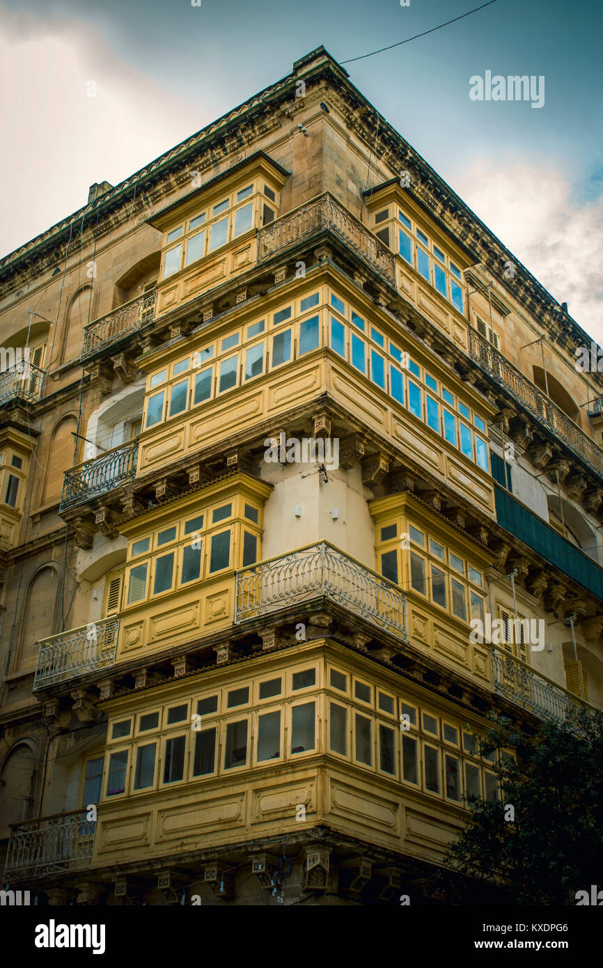 Traditional Maltese Architecture Malta Buildings Traditional Houses and ...